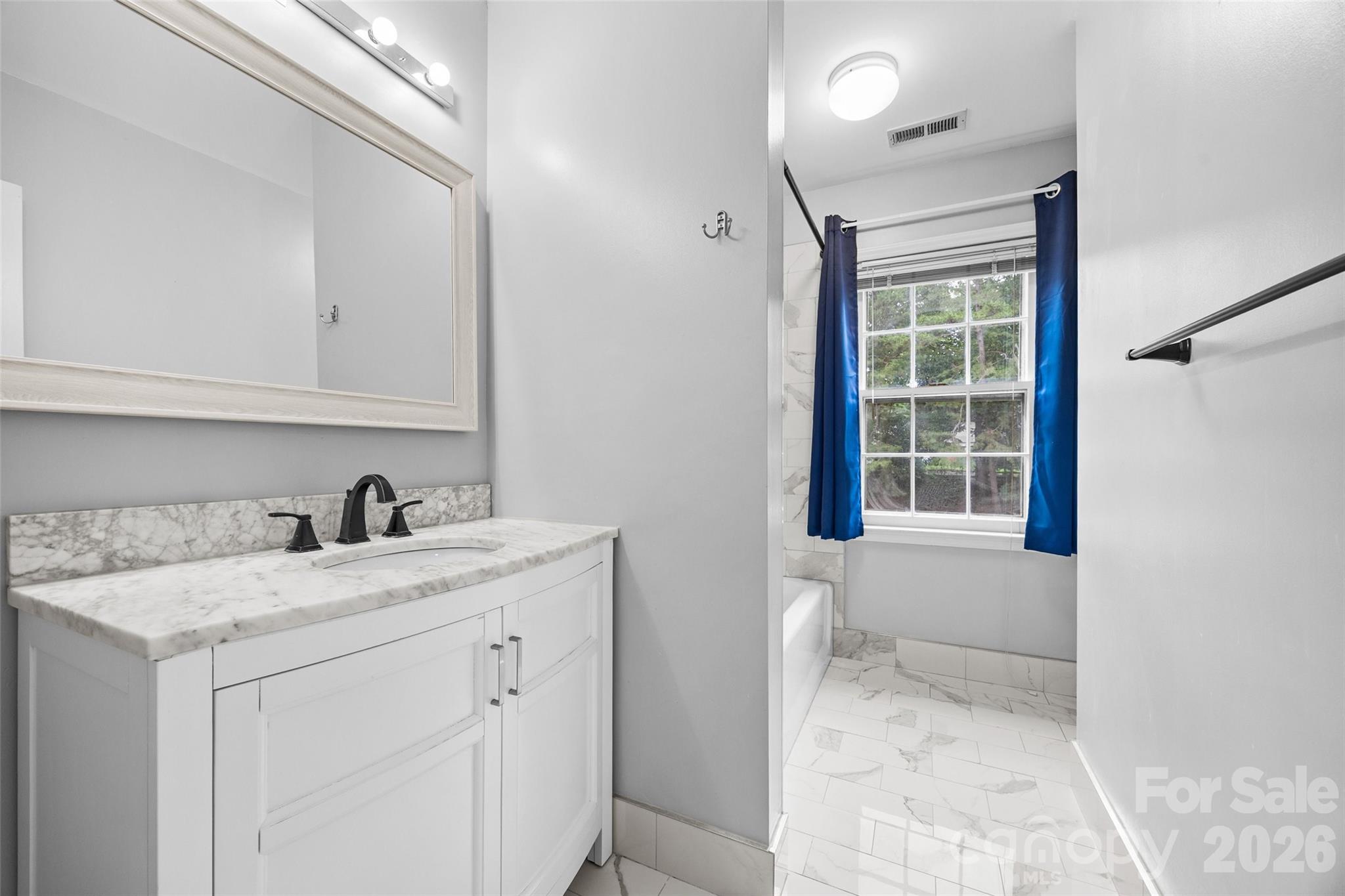 Photo 28 of 2115 E Providence Drive, Charlotte, NC