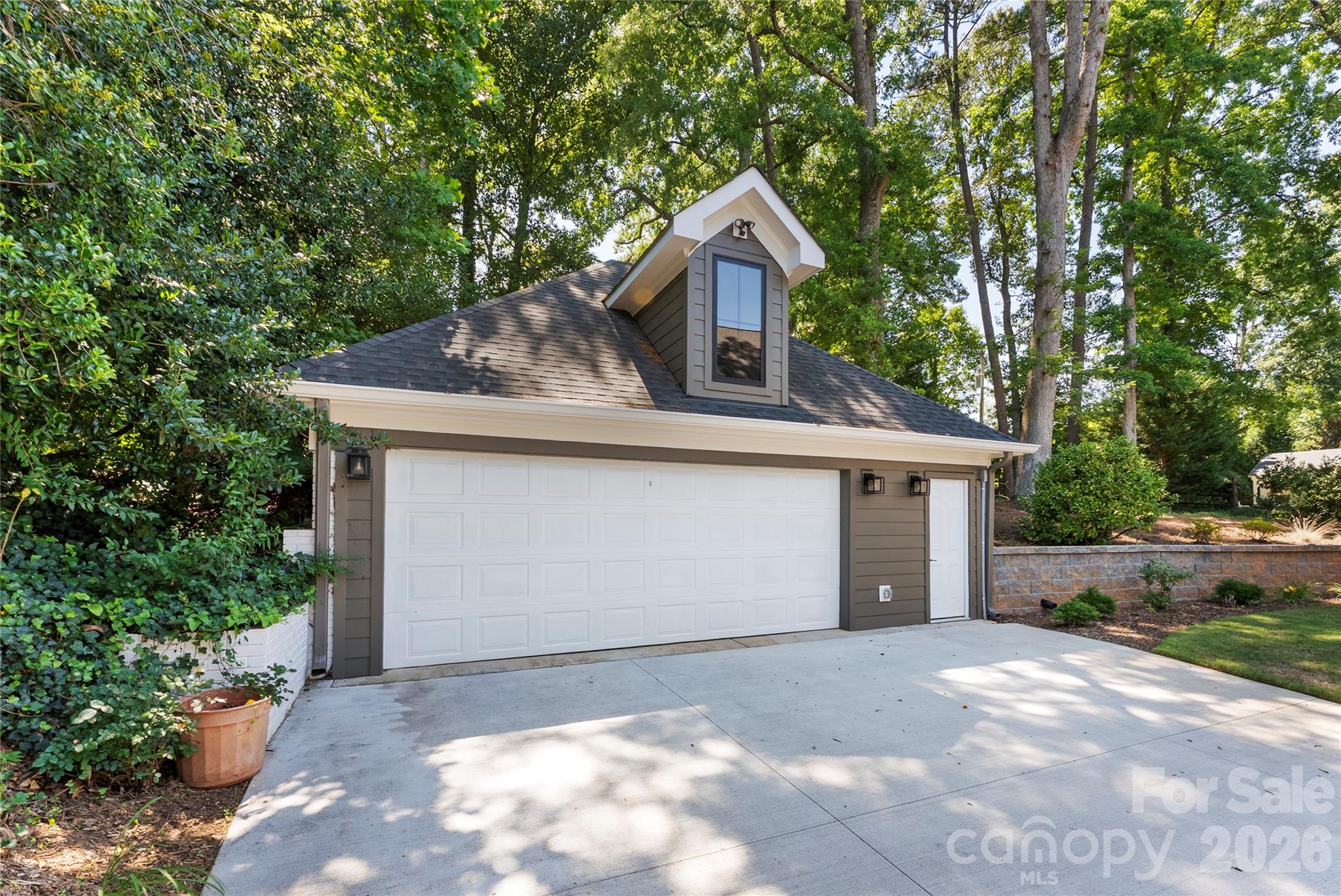 Photo 42 of 1550 Coventry Road, Charlotte, NC