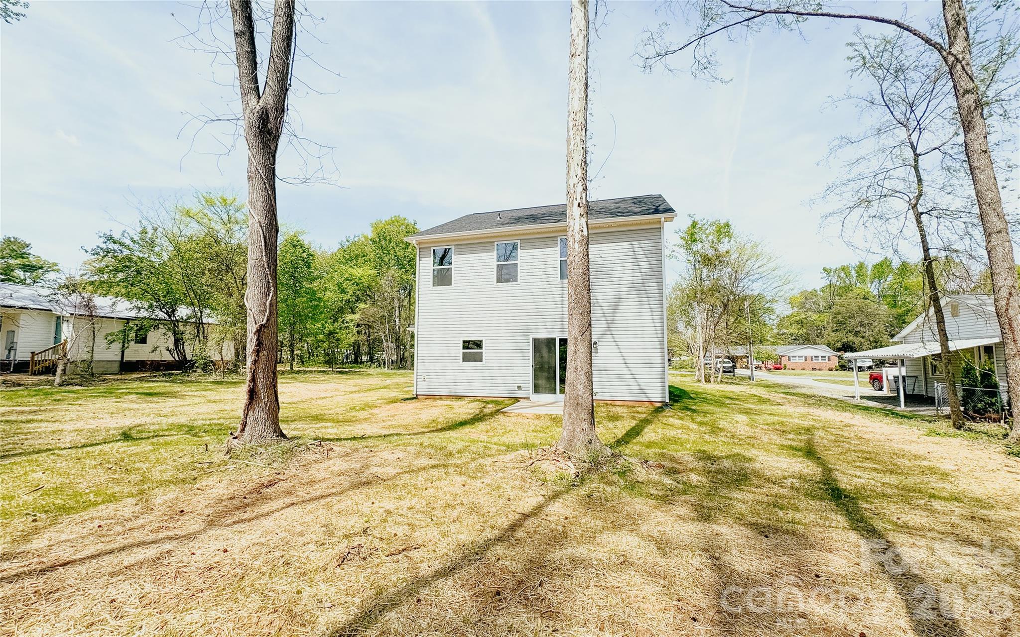Photo 4 of 304 Woodside Drive, Harrisburg, NC