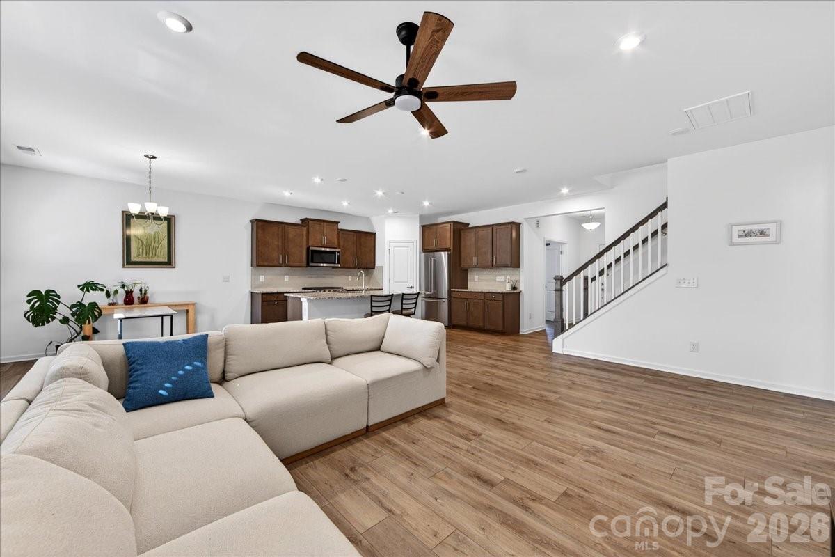 Photo 11 of 11119 Glasden Road, Charlotte, NC