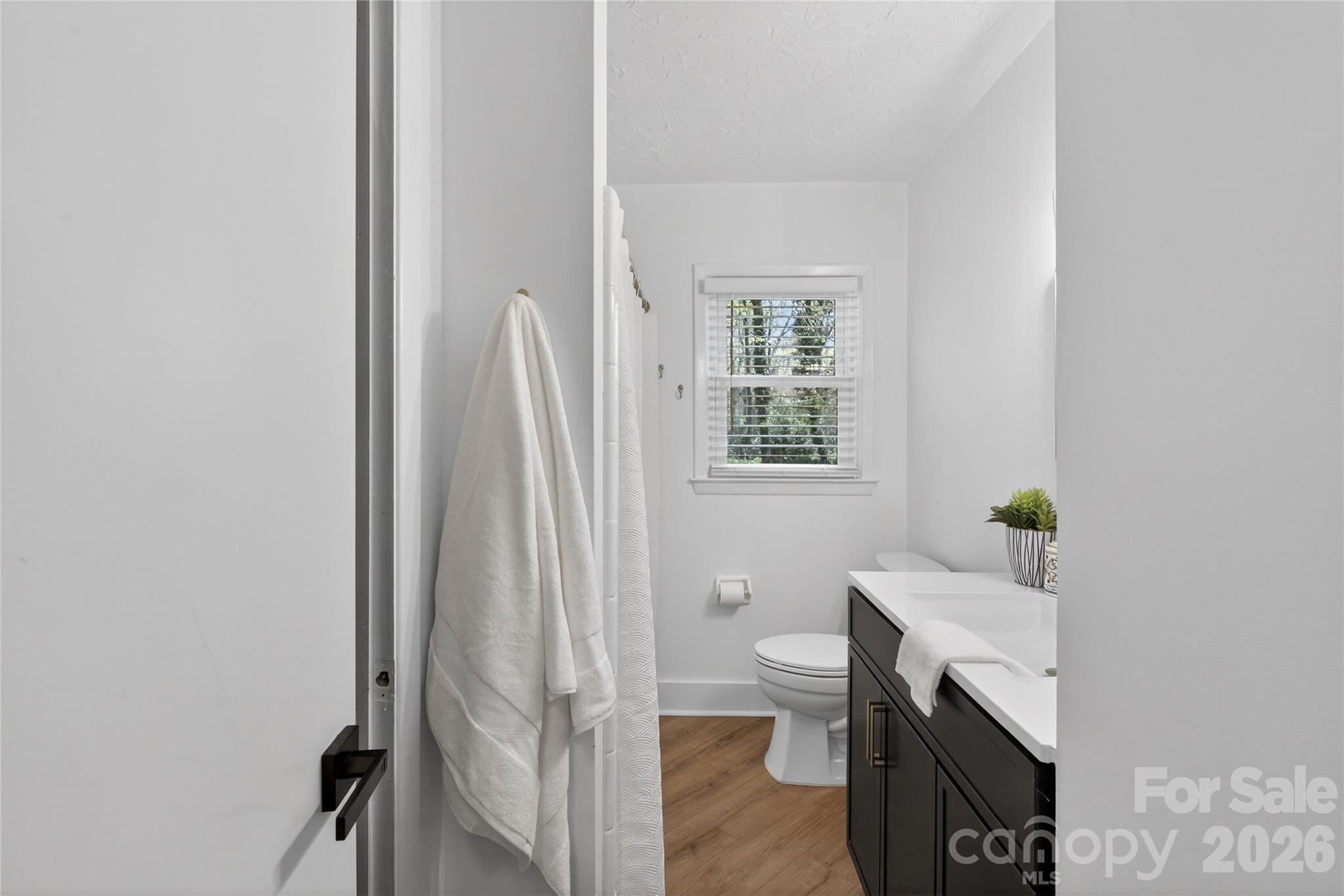 Photo 18 of 5412 Milhaven Lane, Charlotte, NC