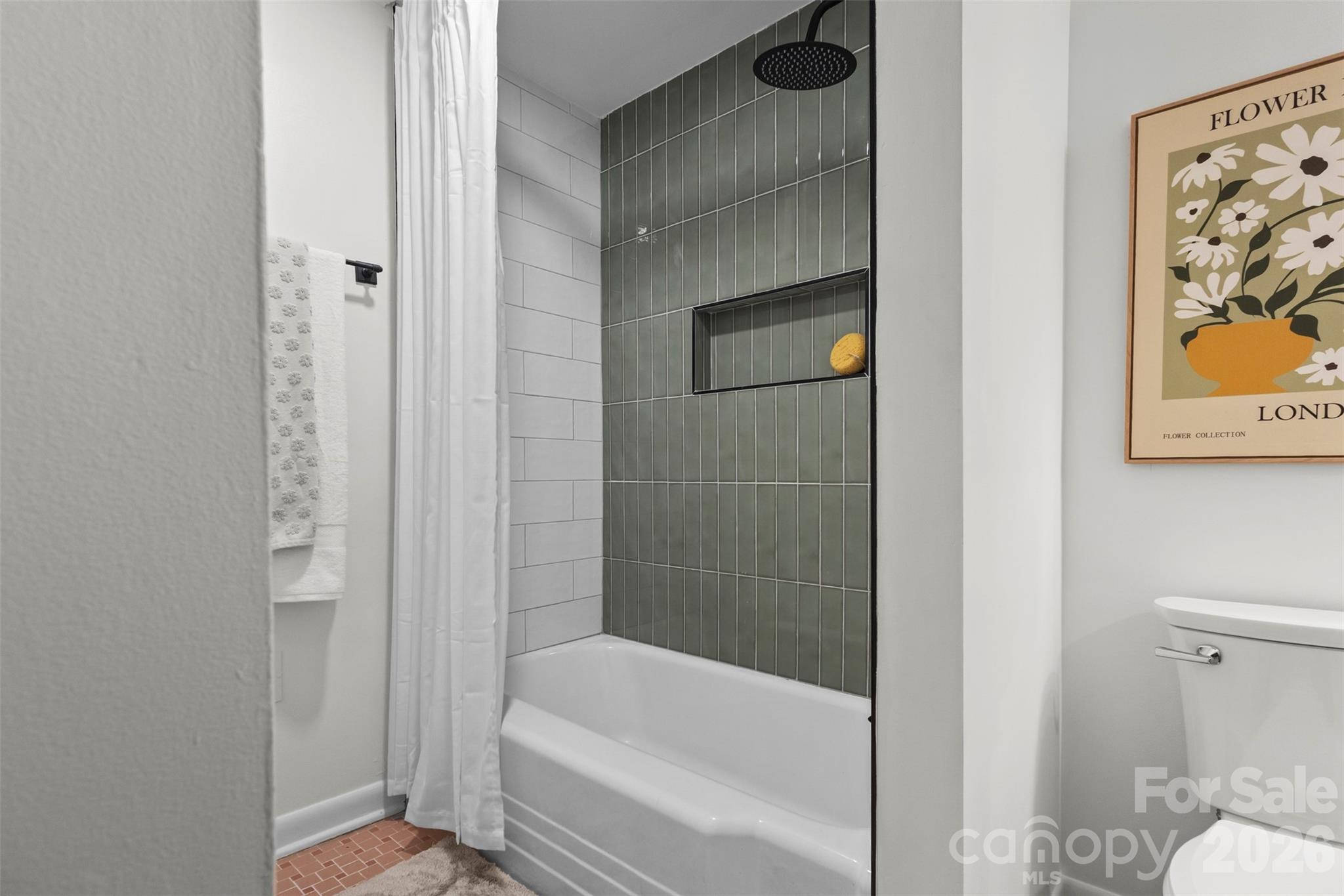 Photo 11 of 3840 Colebrook Road, Charlotte, NC