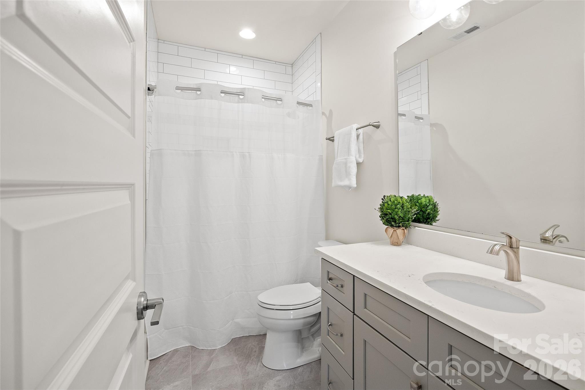 Photo 32 of 425 Pecan Avenue, Charlotte, NC