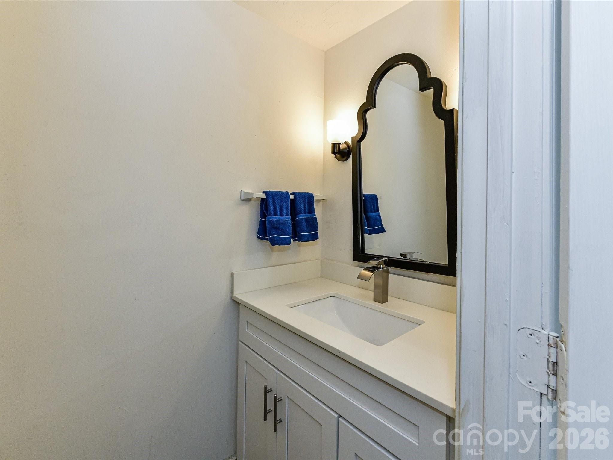 Photo 20 of 8322 Knights Bridge Road, Charlotte, NC