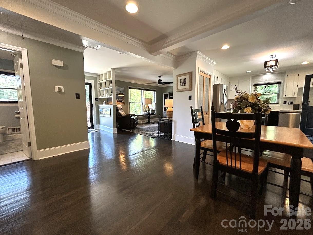 7113 Sterncrest Place, Charlotte, NC - photo 7 of 36