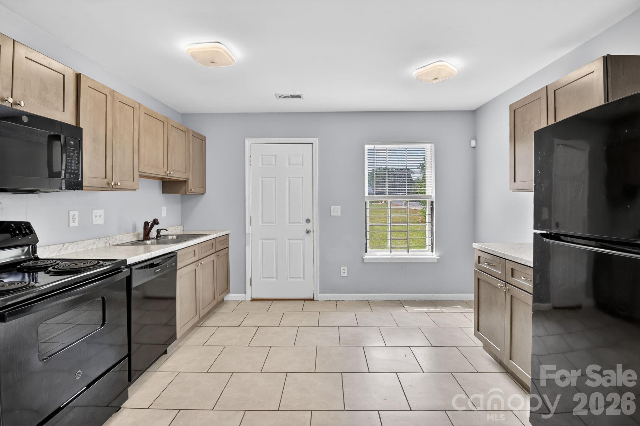 3335 Avalon Avenue, Charlotte, NC