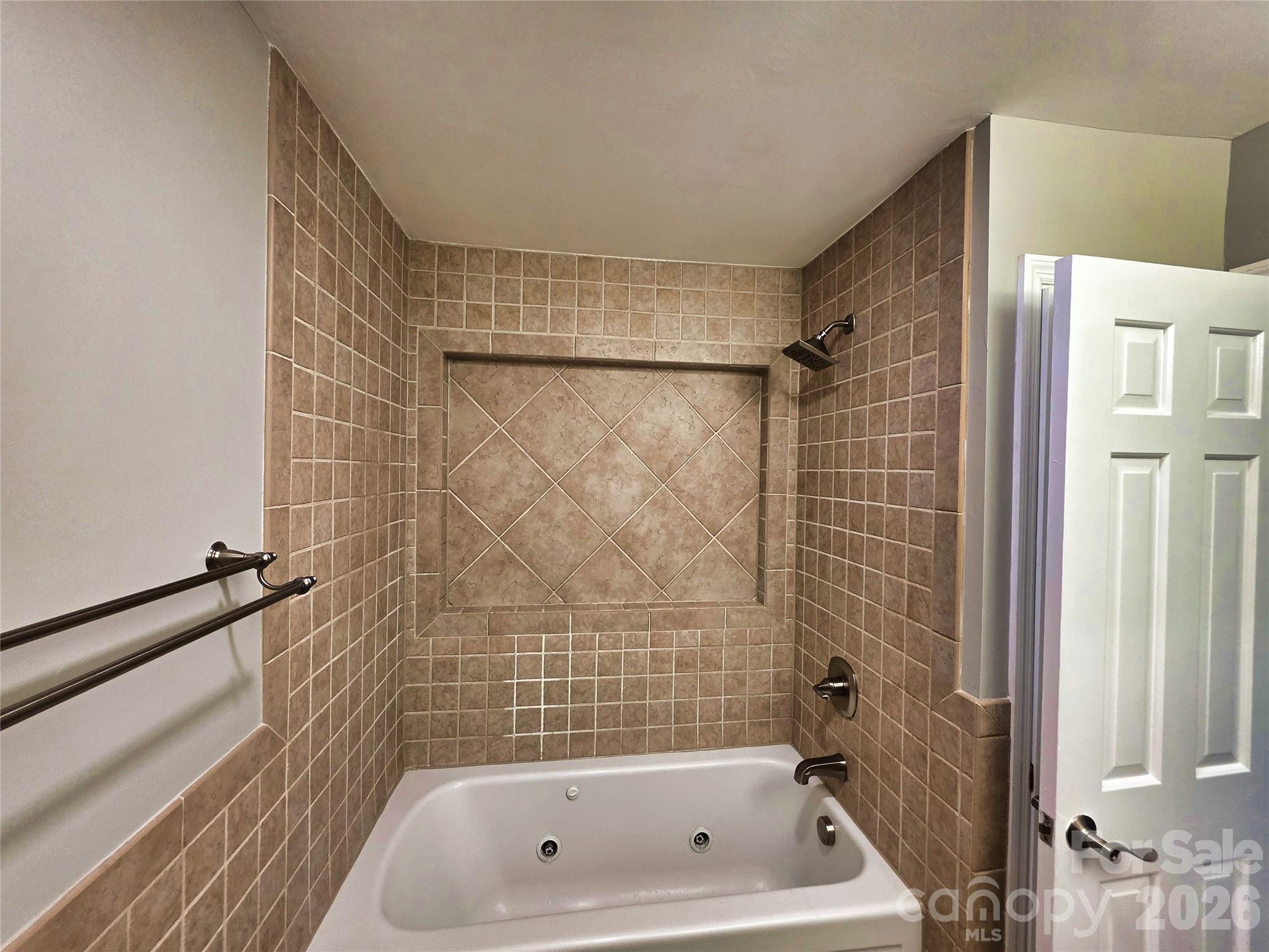 158 W Meadowview Drive, Statesville, NC - photo 17 of 28