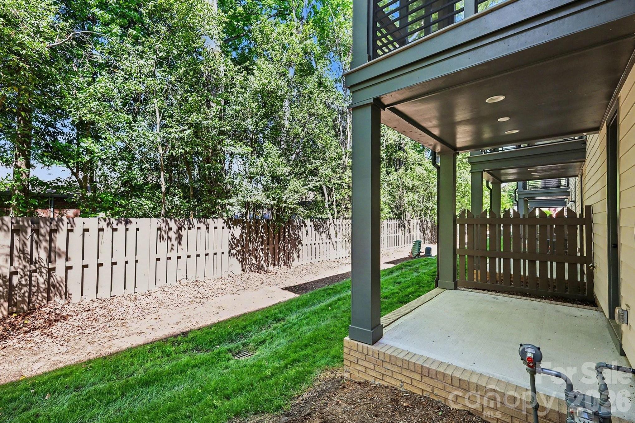 816 Madison Glen Lane, Charlotte, NC - photo 29 of 31