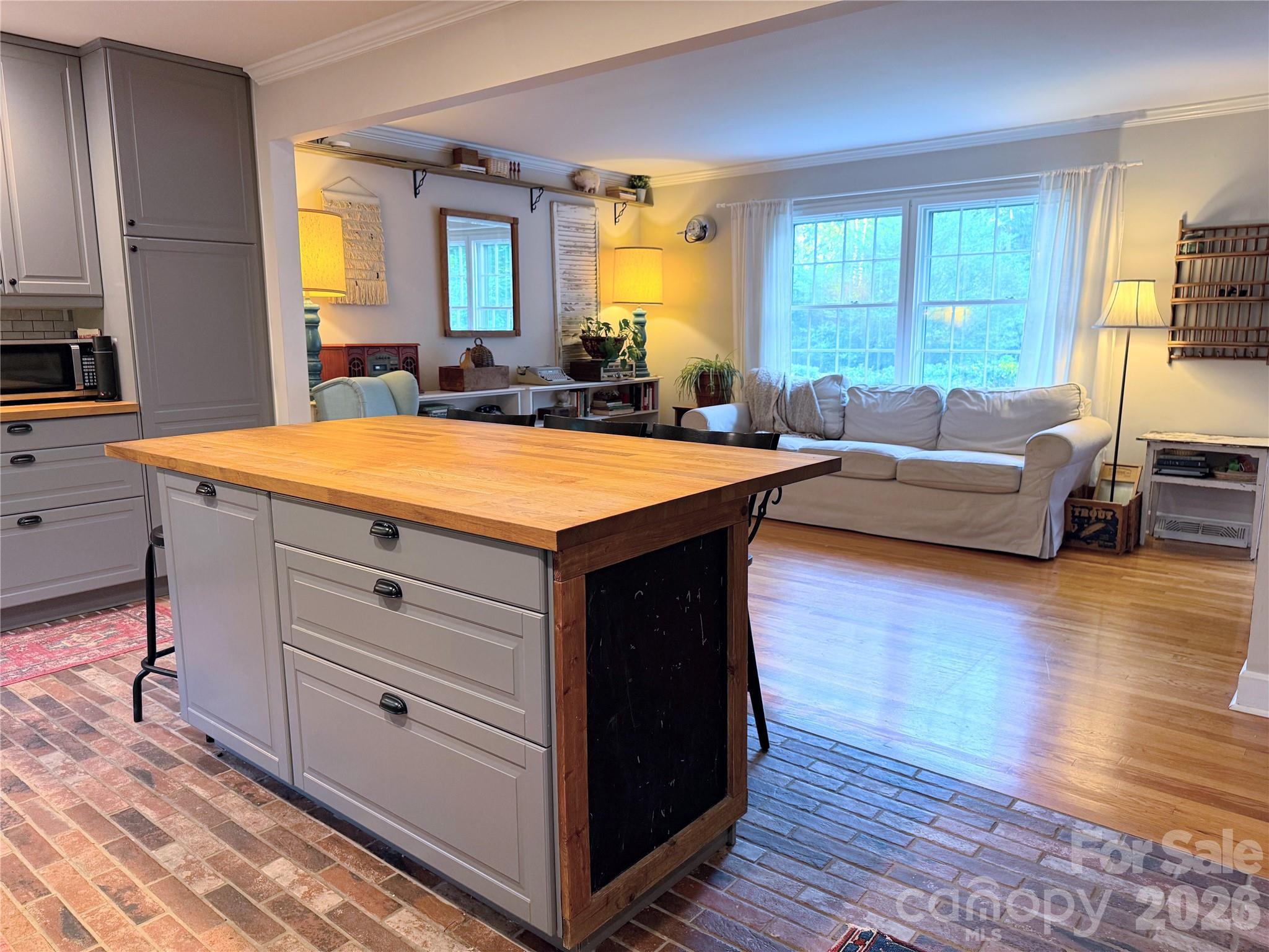 Photo 11 of 6701 Rugby Lane, Charlotte, NC
