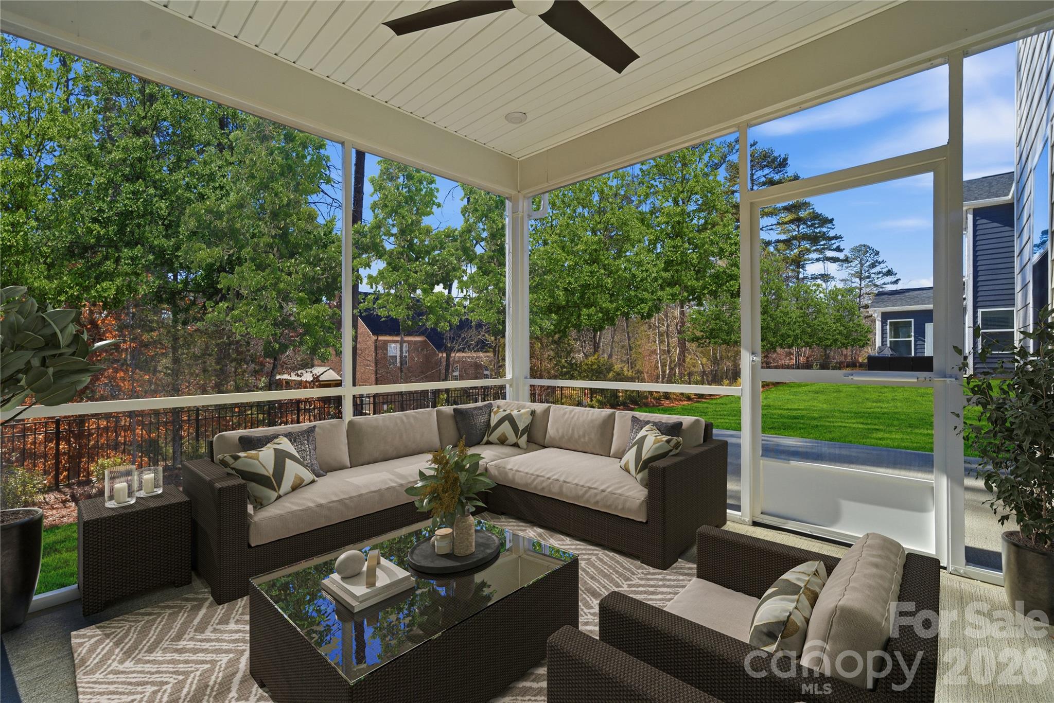 6420 Ludell Lane, Charlotte, NC - photo 5 of 38