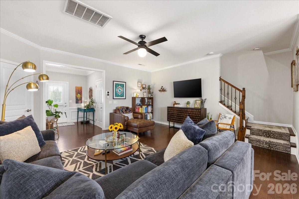 2434 Royal York Avenue, Charlotte, NC - photo 7 of 37