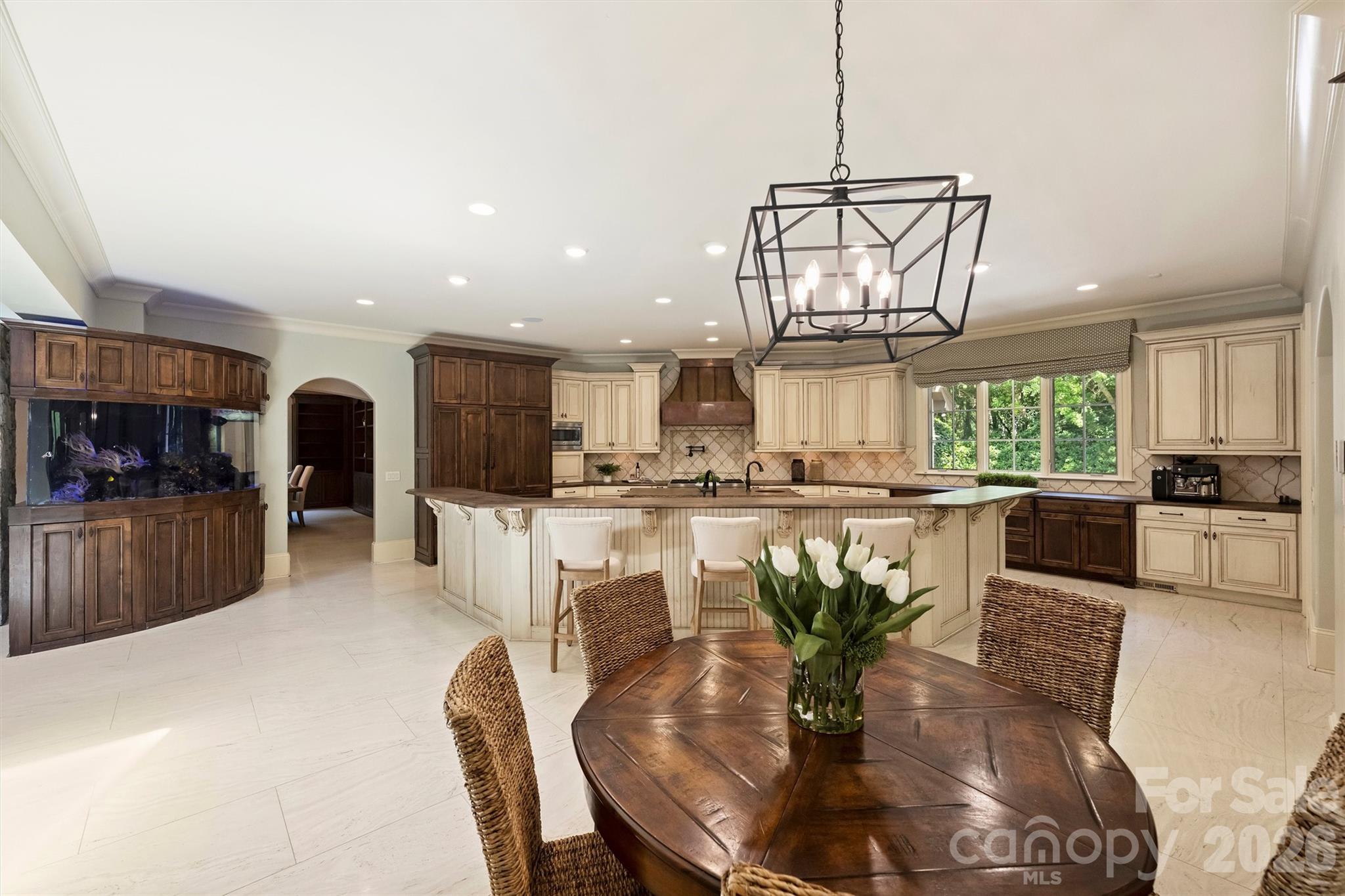Photo 13 of 4901 Carmel Park Drive, Charlotte, NC
