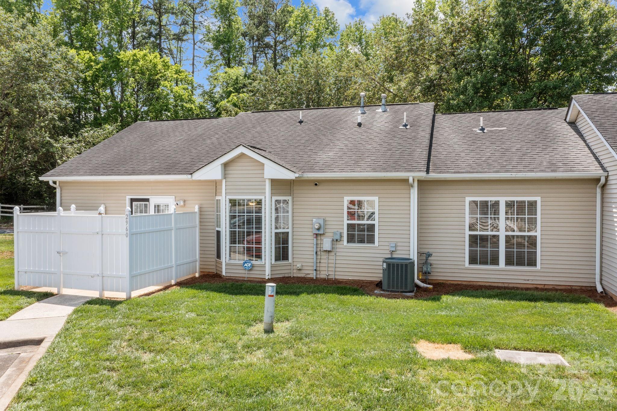 Photo 46 of 2960 Zion Renaissance Lane, Charlotte, NC