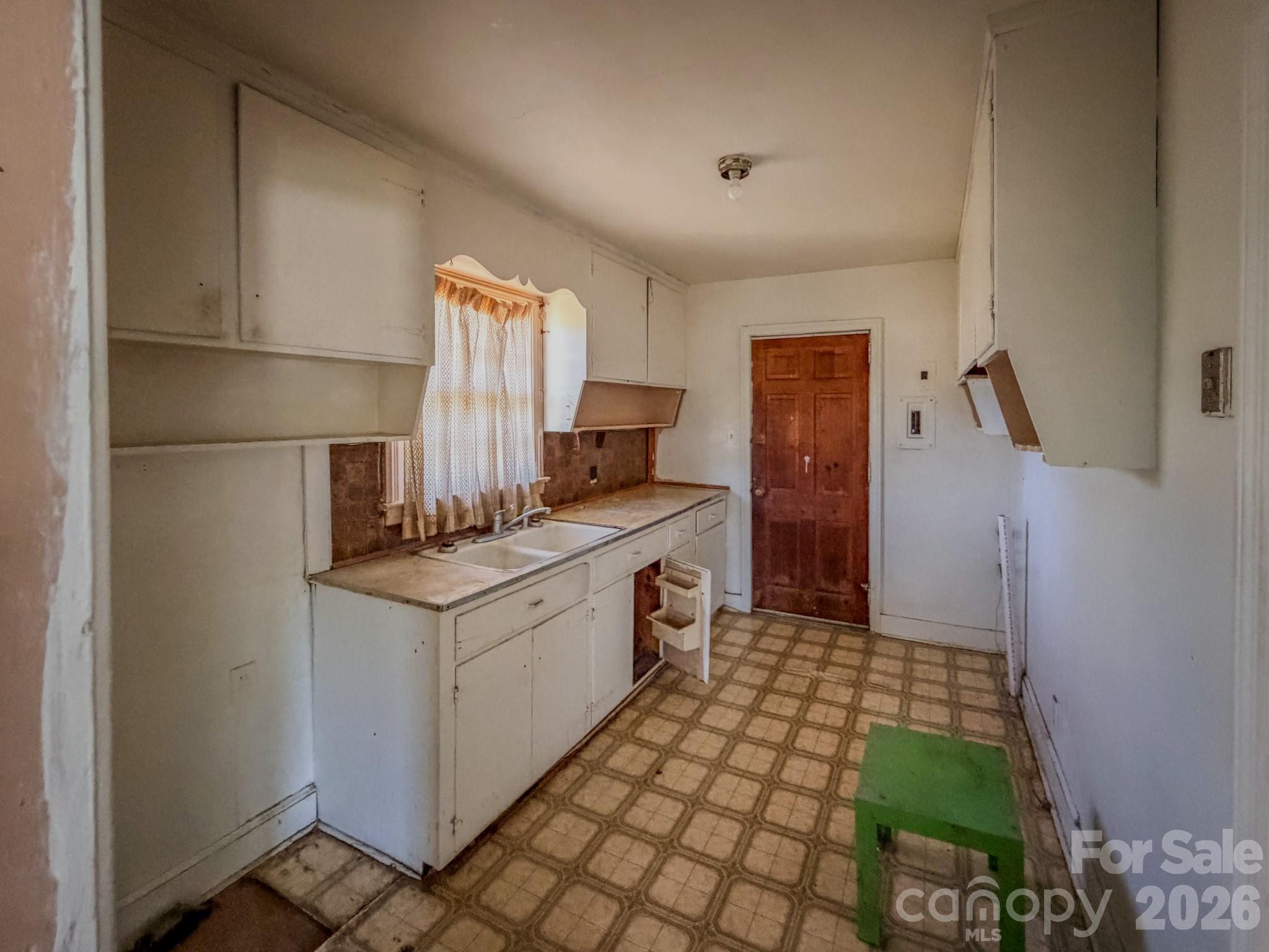 Photo 3 of 929 Mt Gallant Drive, Rock Hill, SC