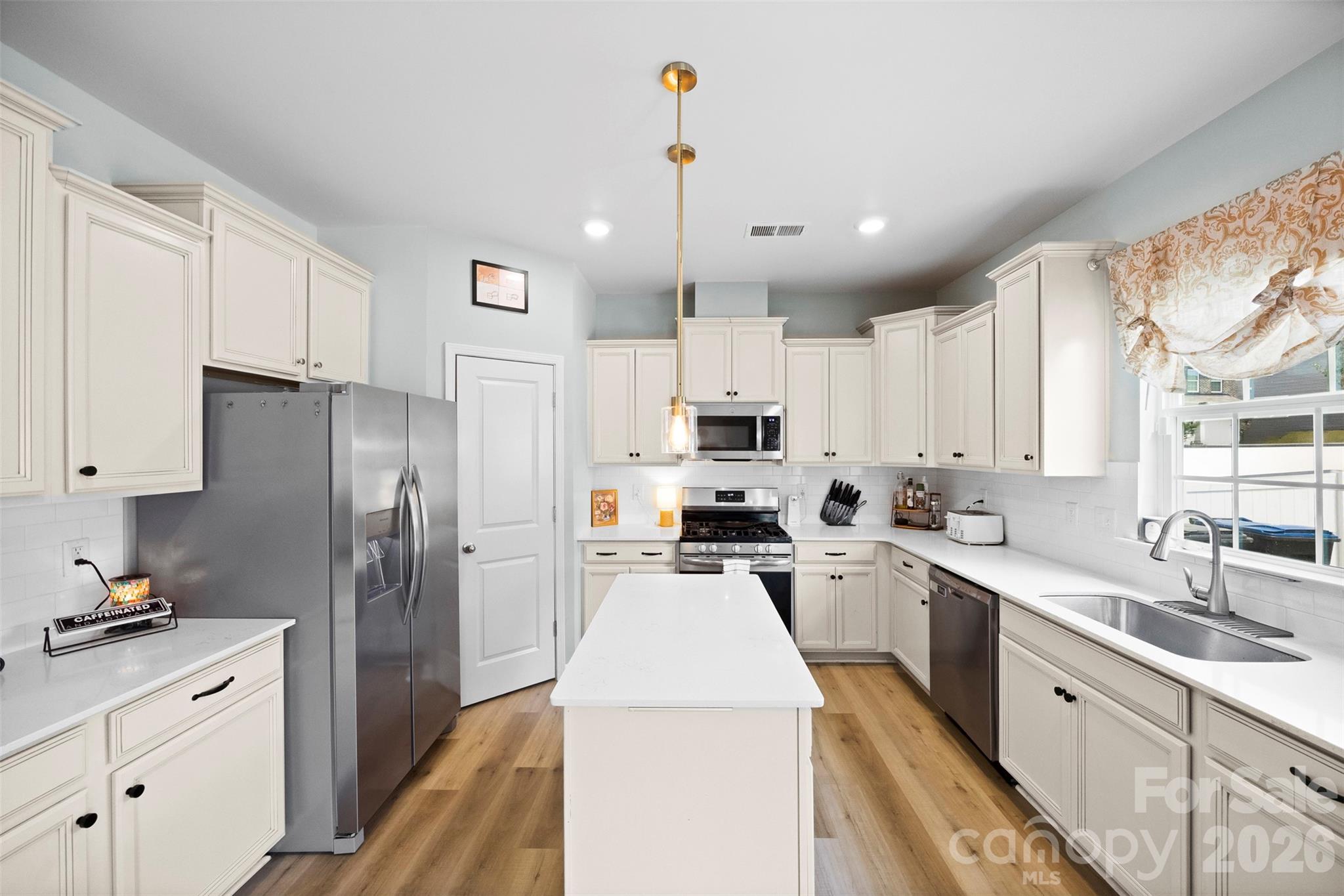1742 Loggerhead Drive, Lancaster, SC - photo 10 of 39