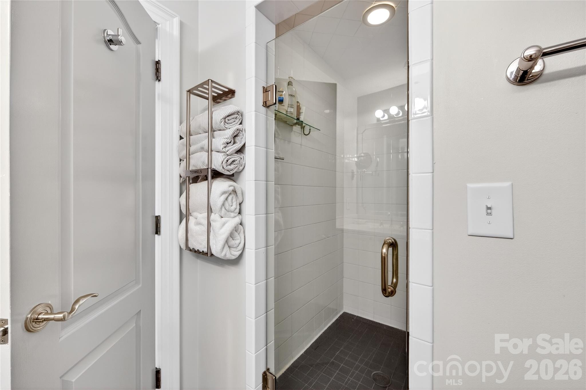 Photo 17 of 315 Arlington Avenue503, Charlotte, NC
