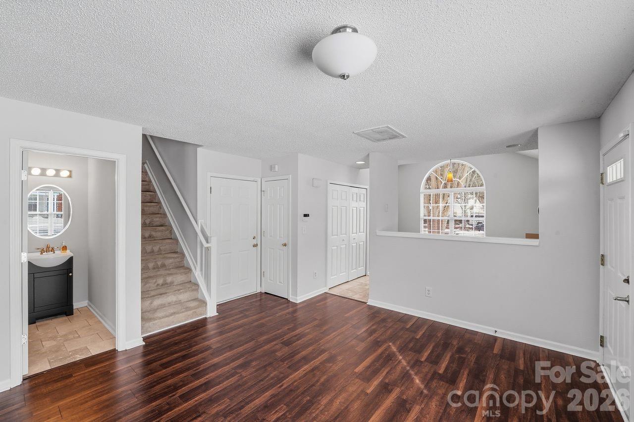 Photo 25 of 8221 Christmas Court, Charlotte, NC