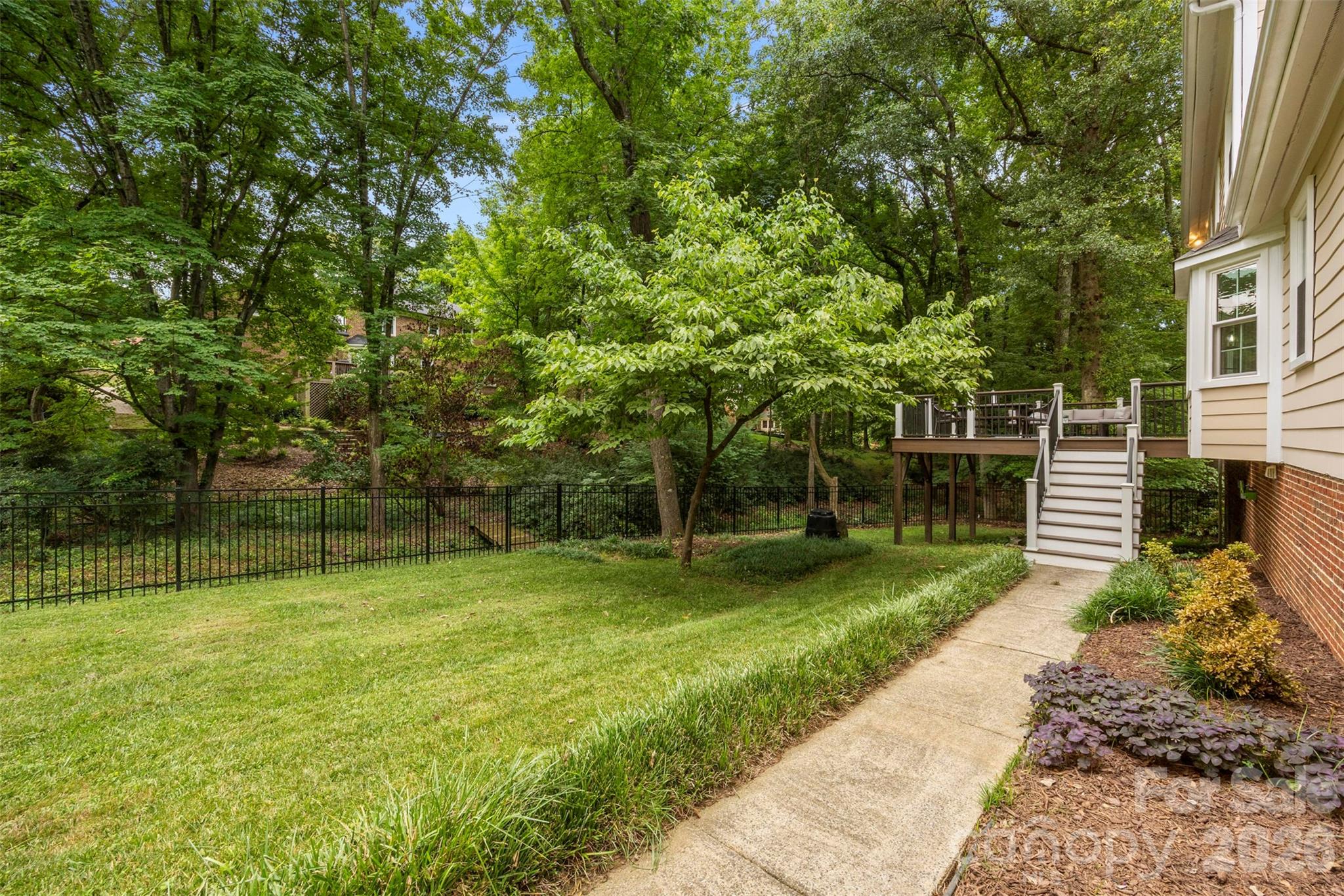 Photo 38 of 2328 Wittstock Drive, Charlotte, NC