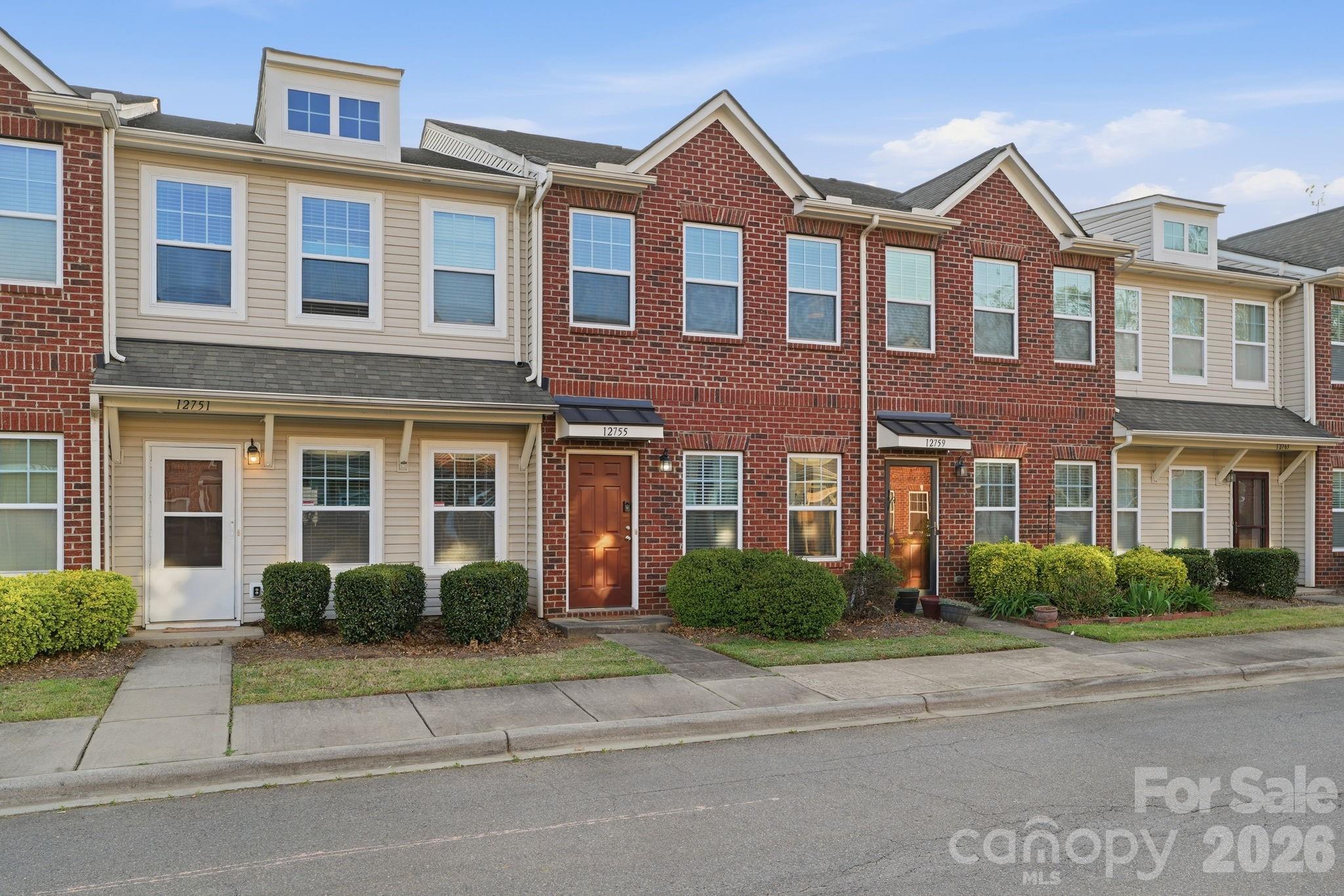 Photo 2 of 12755 Livengood Lane, Charlotte, NC