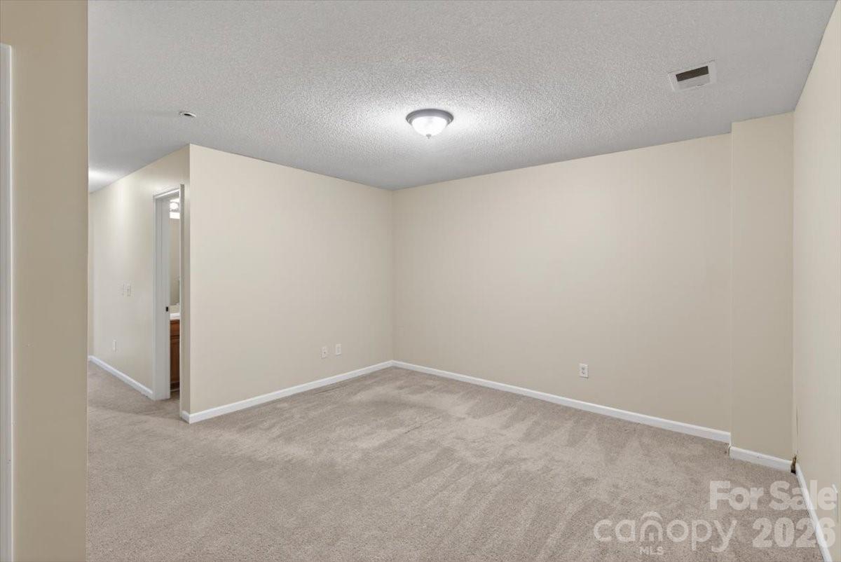 Photo 33 of 17035 Turning Stick Court, Charlotte, NC