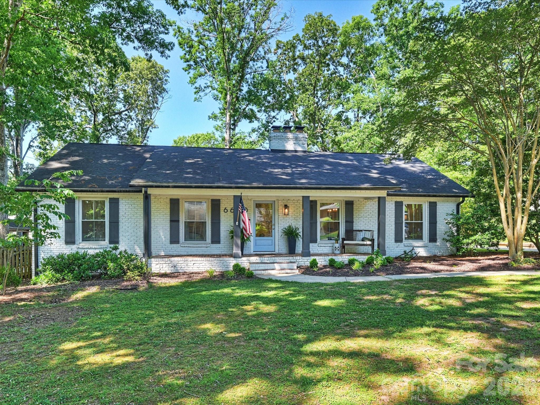 Photo 2 of 6610 Burlwood Road, Charlotte, NC