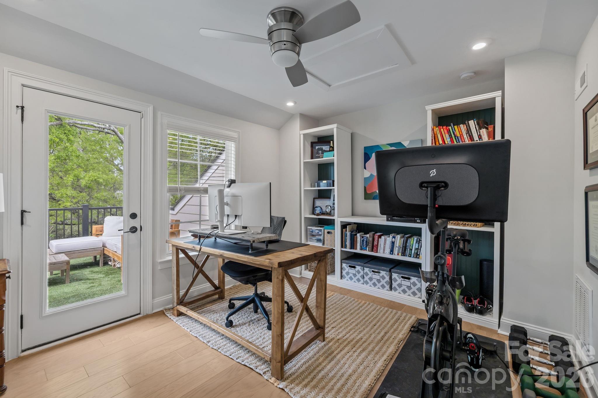 Photo 23 of 316 N Dotger Avenue, Charlotte, NC