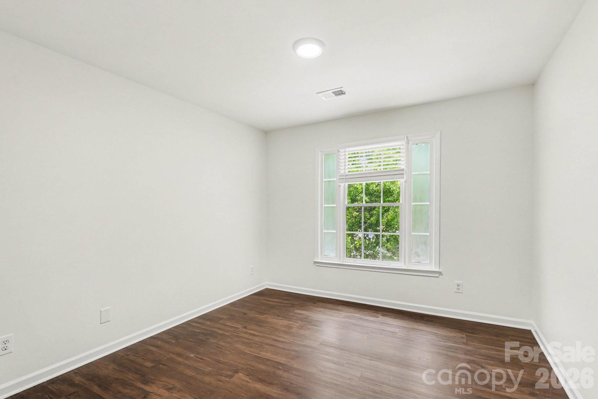 5802 Swanston Drive, Charlotte, NC - photo 11 of 19
