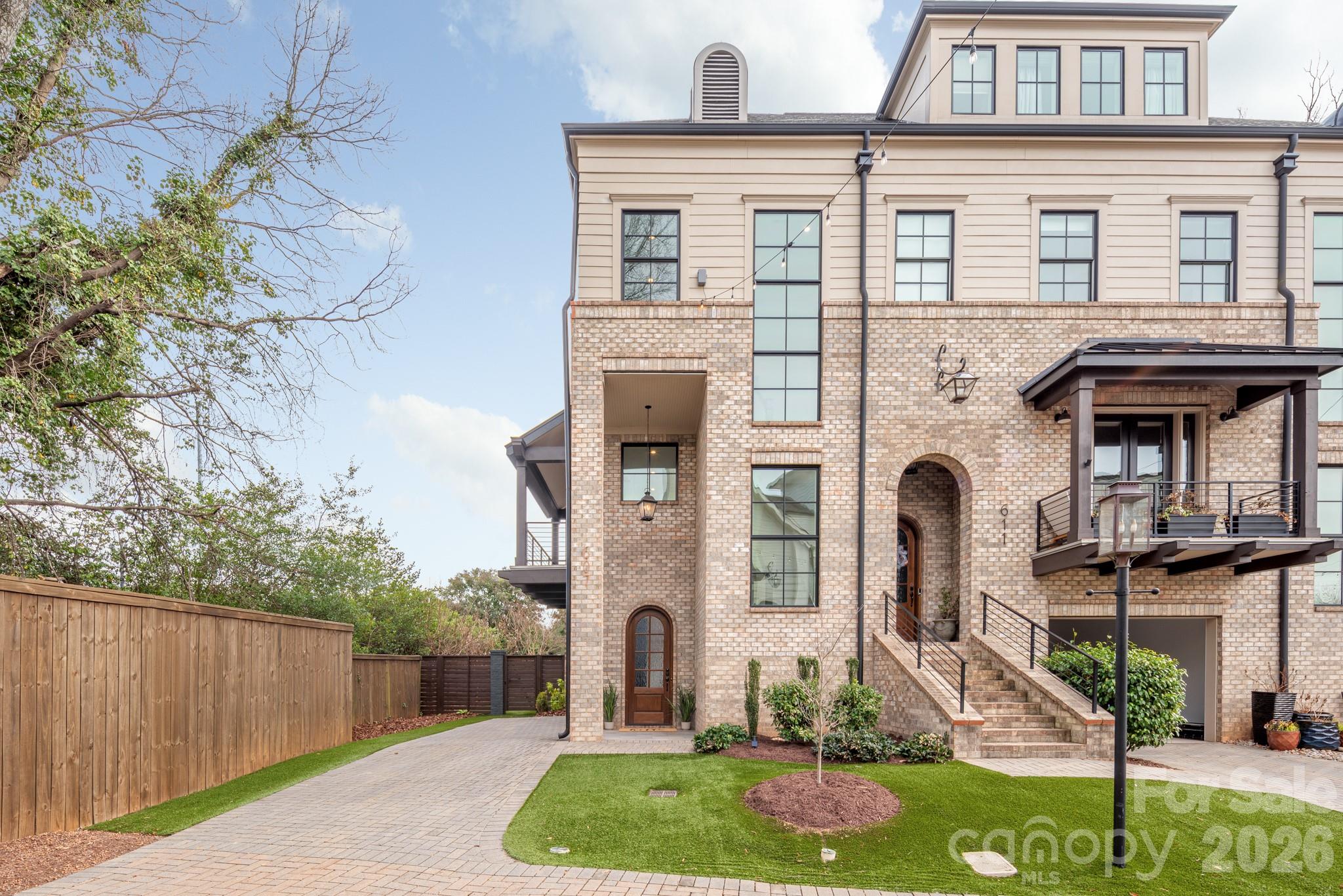 Photo 3 of 607 Mattie Rose Lane, Charlotte, NC