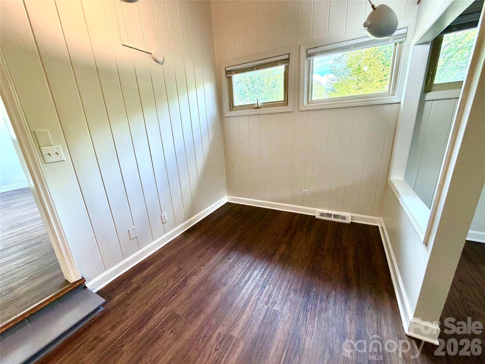 Photo 13 of 1511 Briarfield Drive, Charlotte, NC