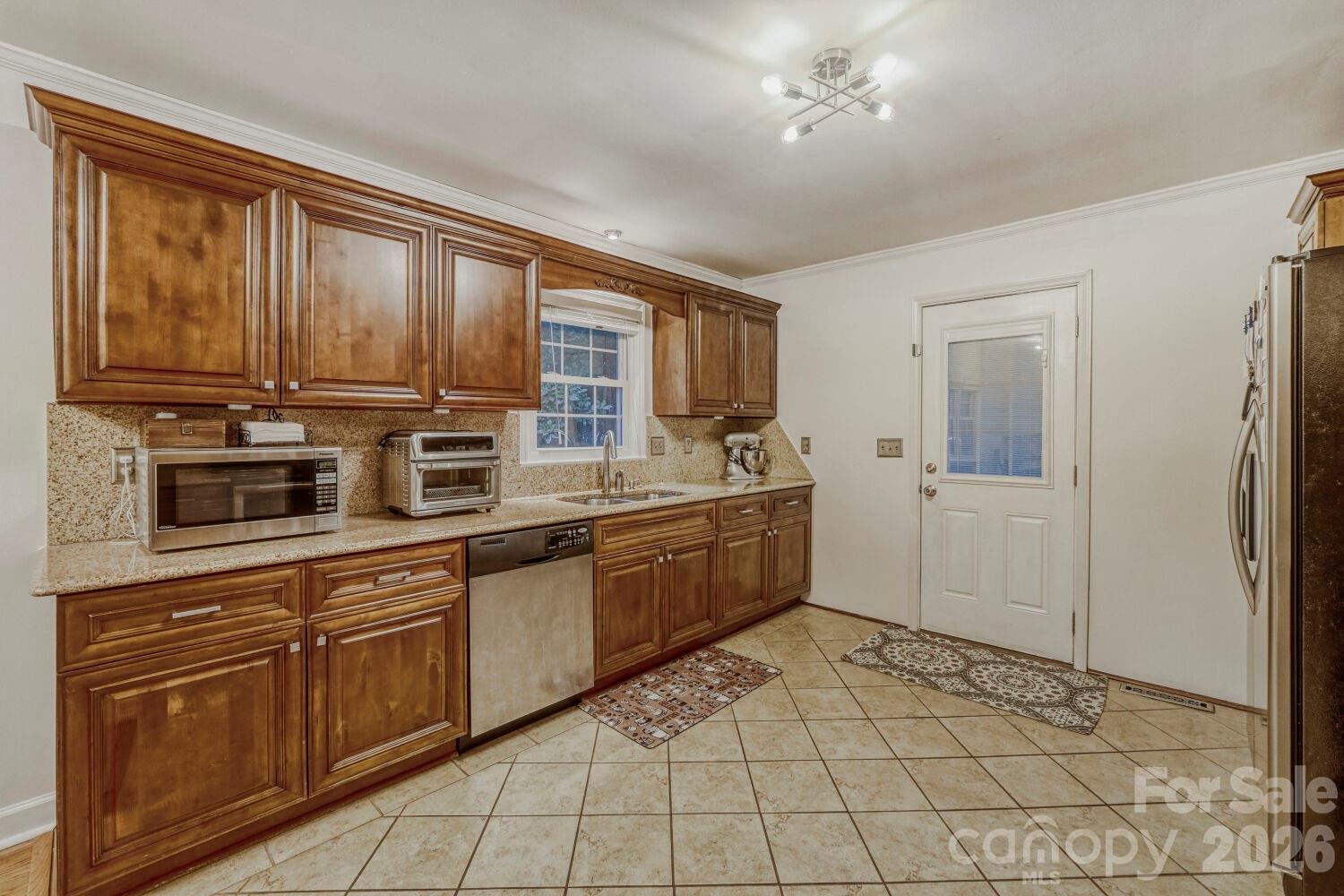 Photo 9 of 1315 Shady Bluff Drive, Charlotte, NC