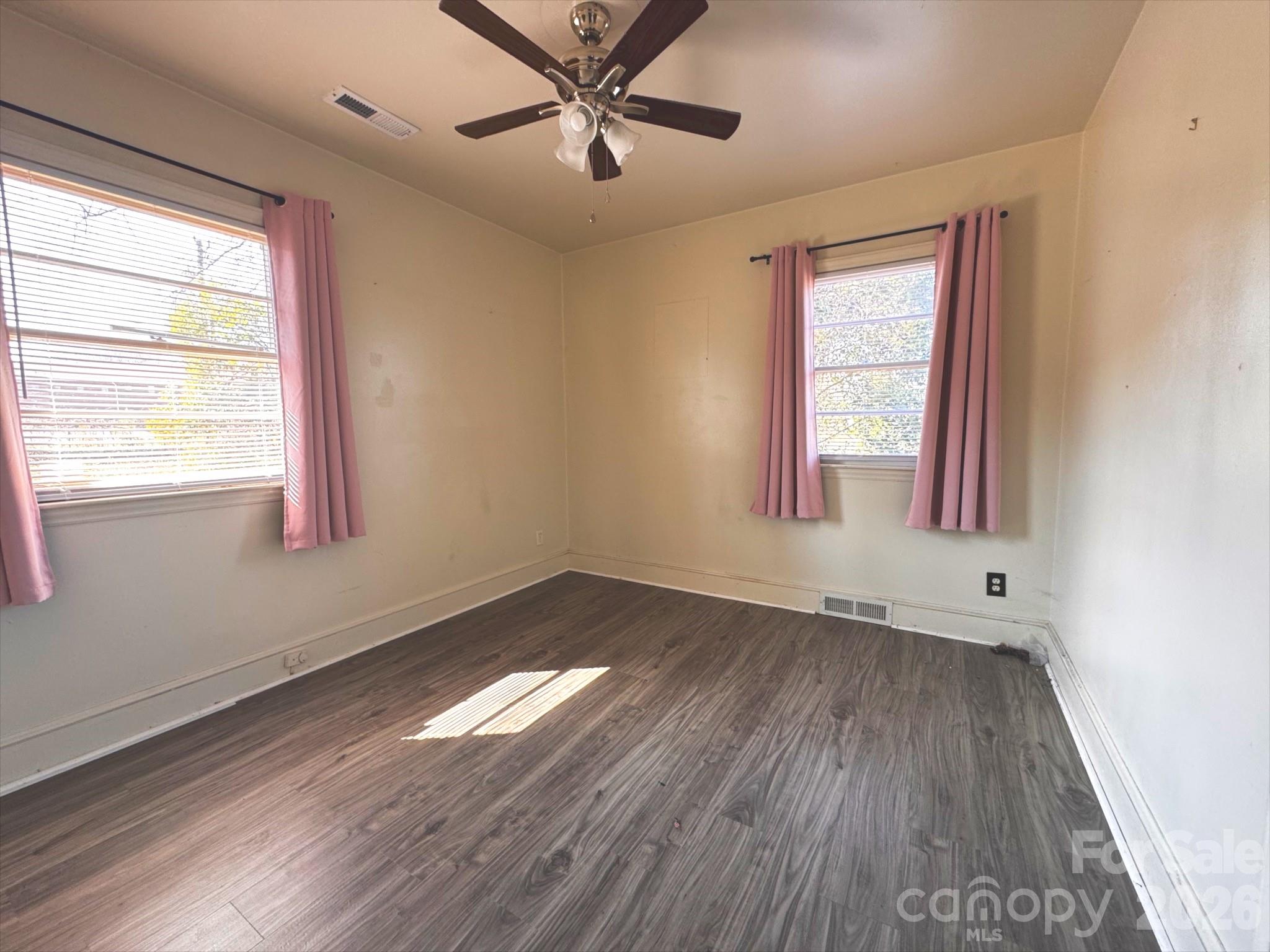 Photo 7 of 711 Yuma Street, Charlotte, NC