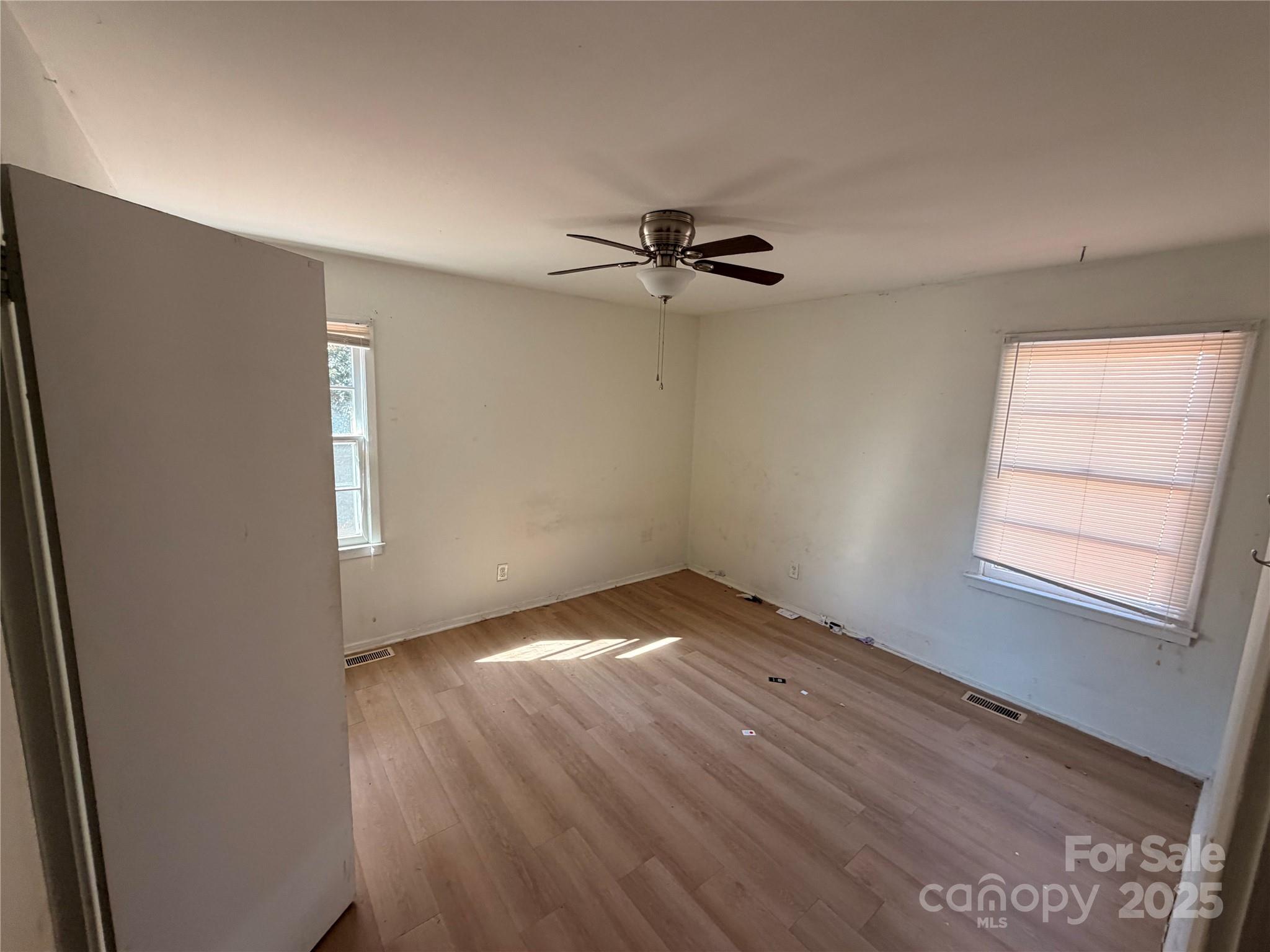 Photo 11 of 828 Tennyson Drive, Charlotte, NC