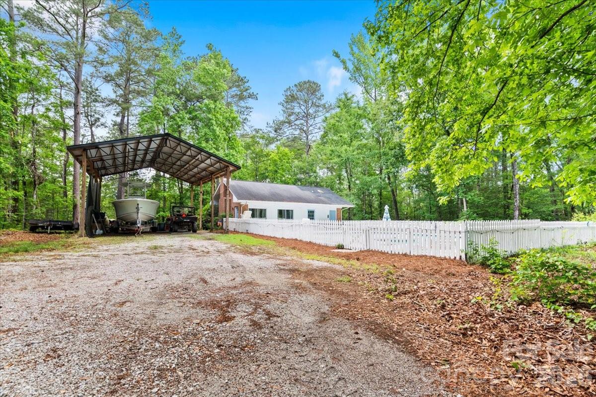209 Fairway Road, Cheraw, SC - photo 34 of 49