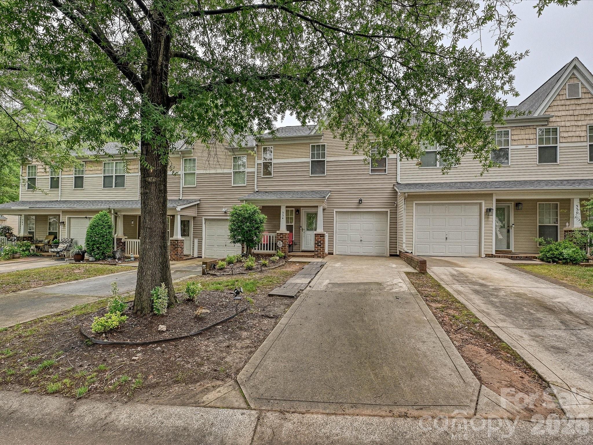 Photo 23 of 334 Bridal Veil Drive, Charlotte, NC