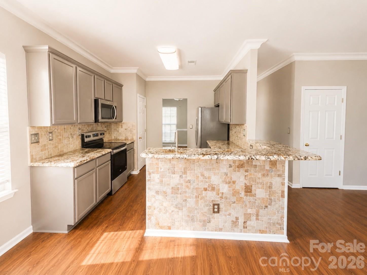 135 Autry Avenue, Mooresville, NC - photo 2 of 17