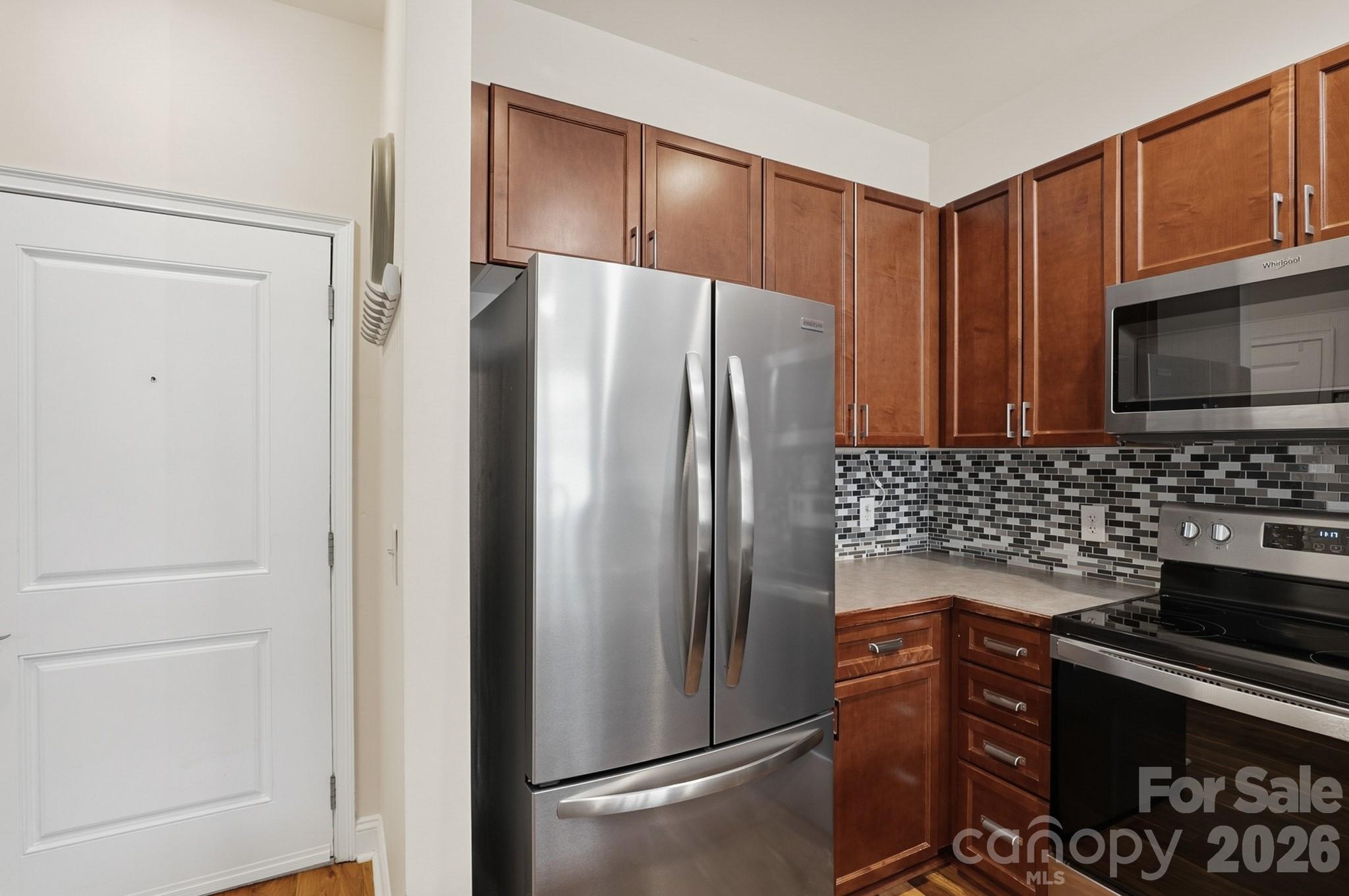 Photo 15 of 1308 Kenilworth Avenue430, Charlotte, NC