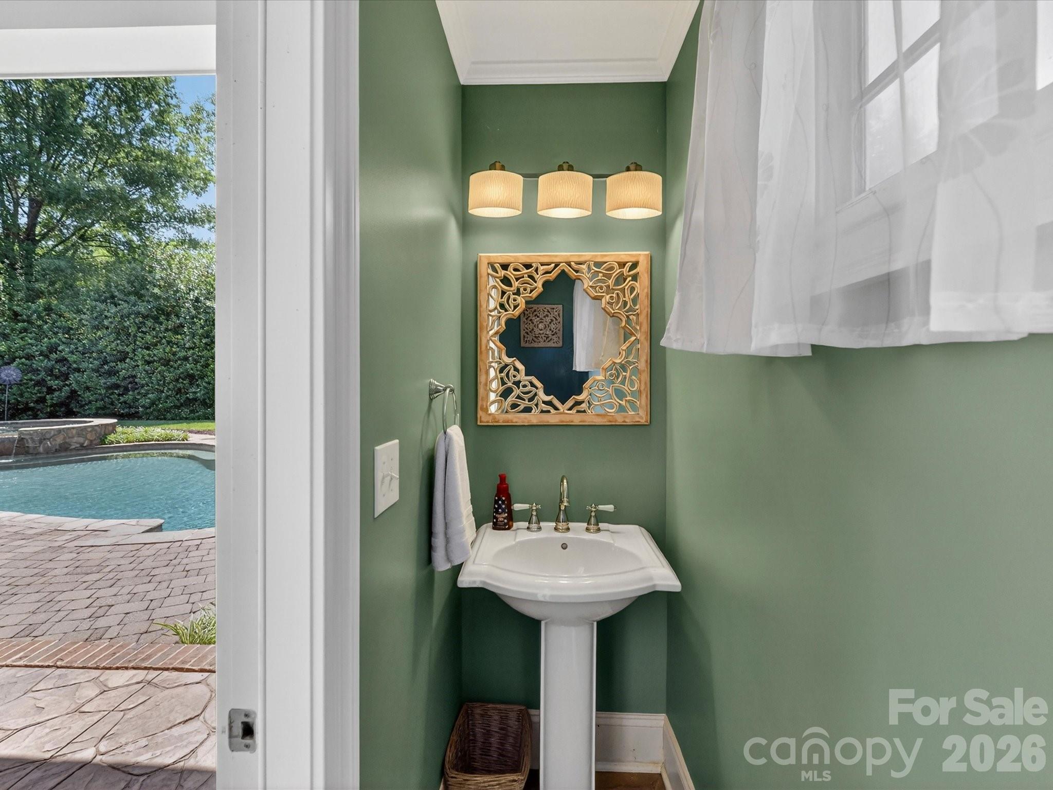 Photo 30 of 7805 Pemswood Street, Charlotte, NC