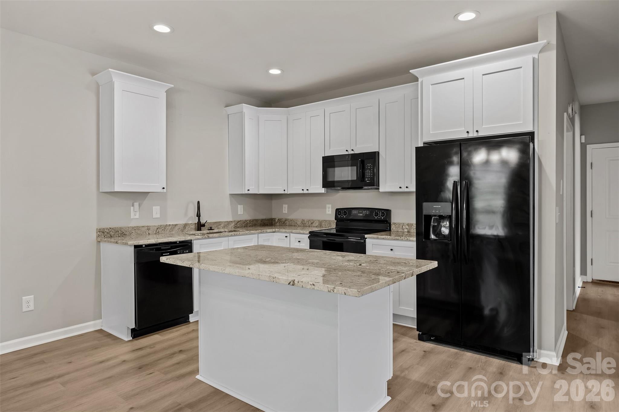 Photo 6 of 3130 Celia Avenue, Charlotte, NC