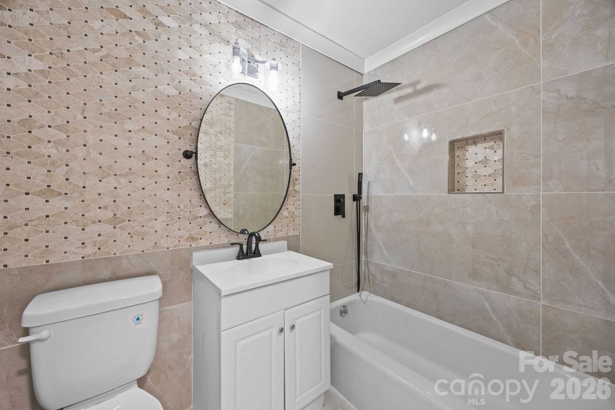 Photo 8 of 2309 Longleaf Drive, Charlotte, NC