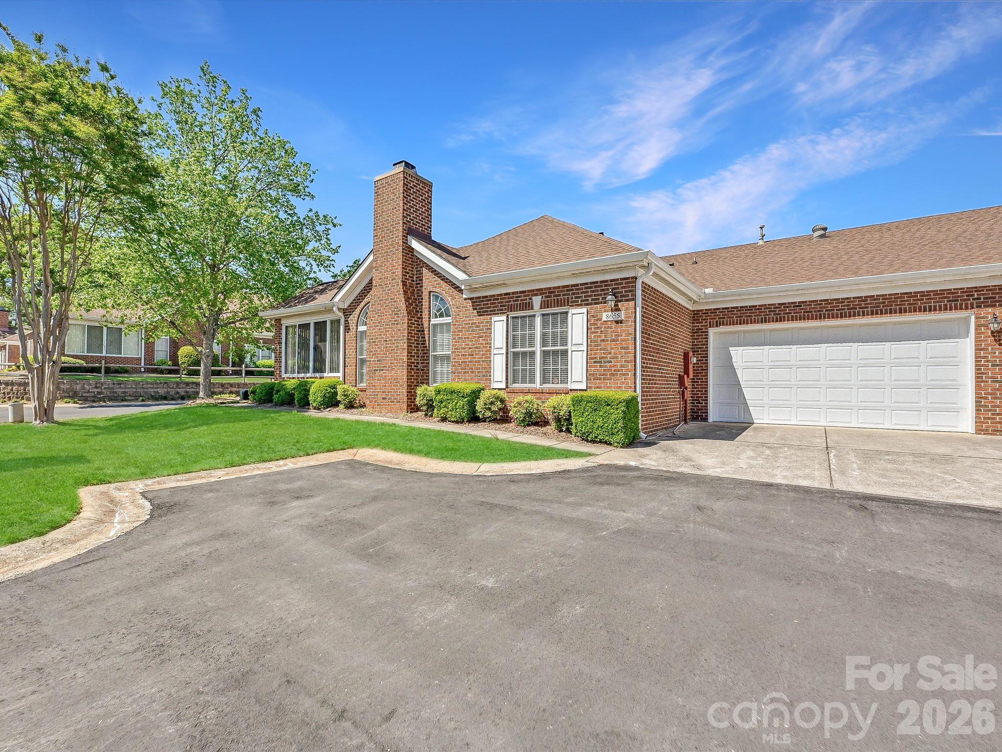 Photo 3 of 8655 Windsor Ridge Drive, Charlotte, NC