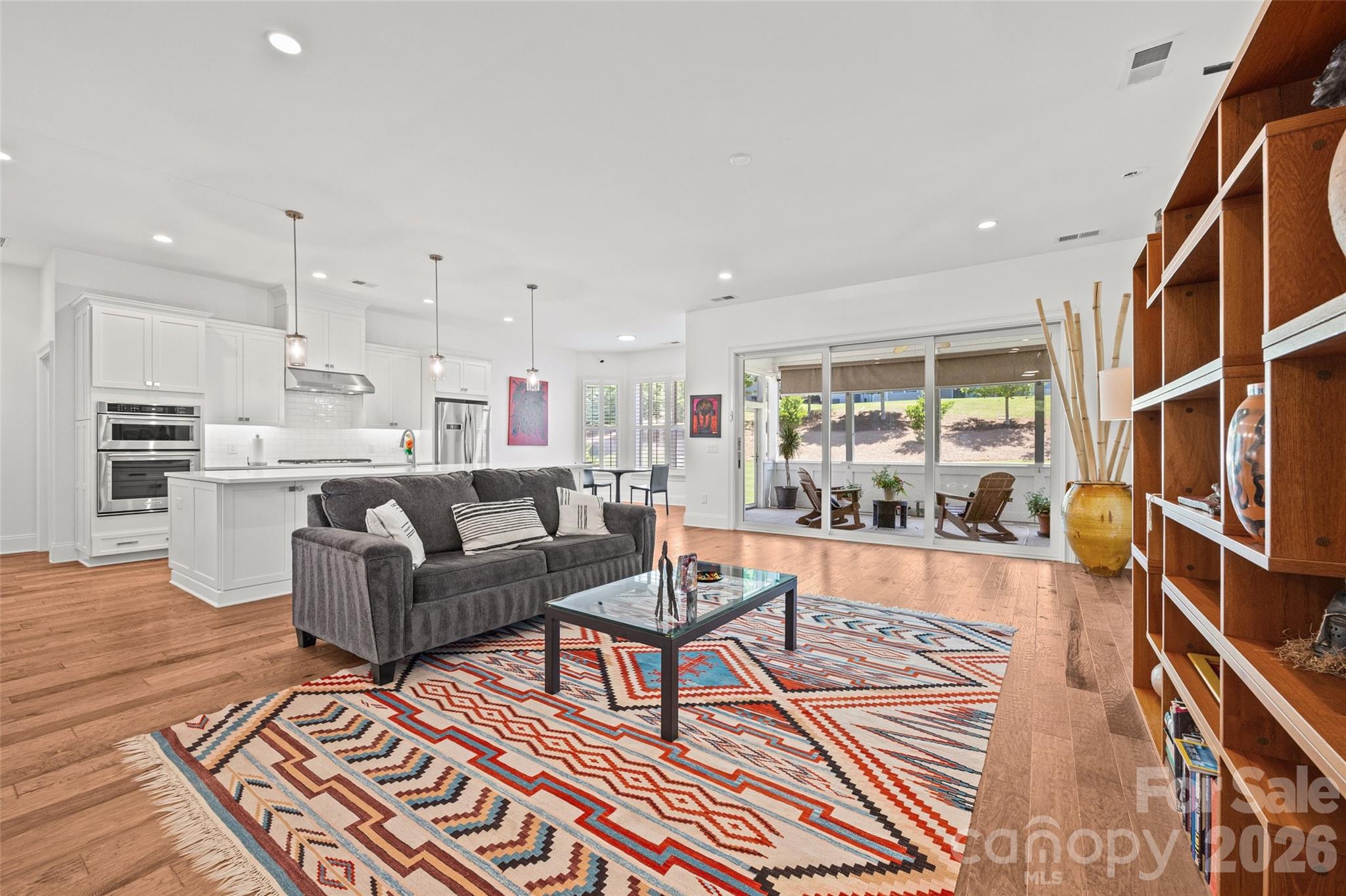 Photo 11 of 15927 Vale Ridge Drive, Charlotte, NC