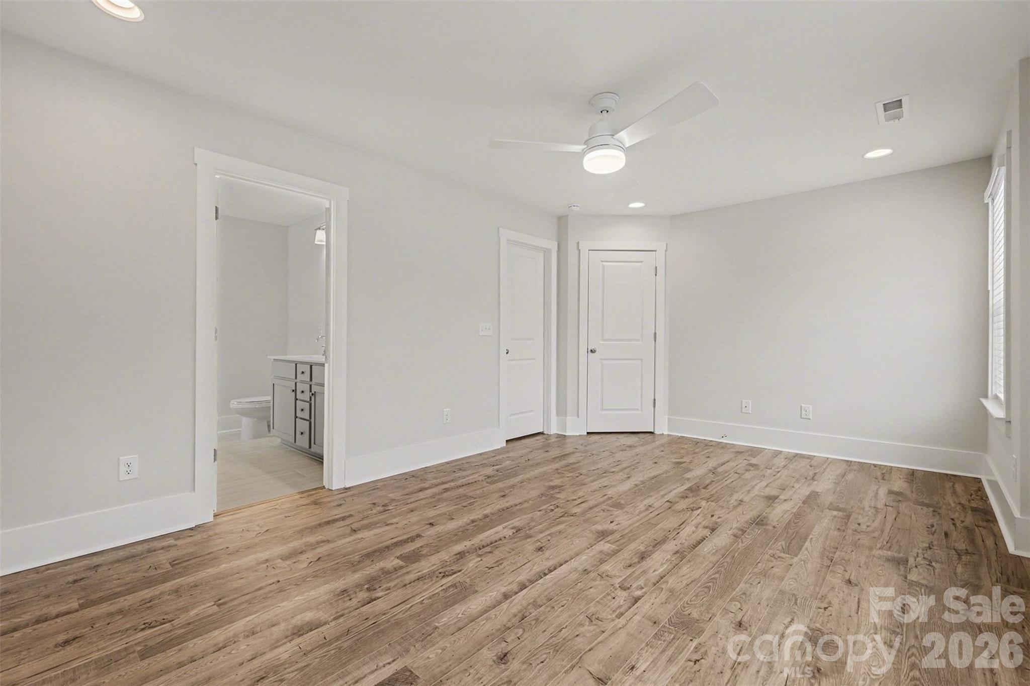 Photo 18 of 4768 Americana Avenue, Charlotte, NC