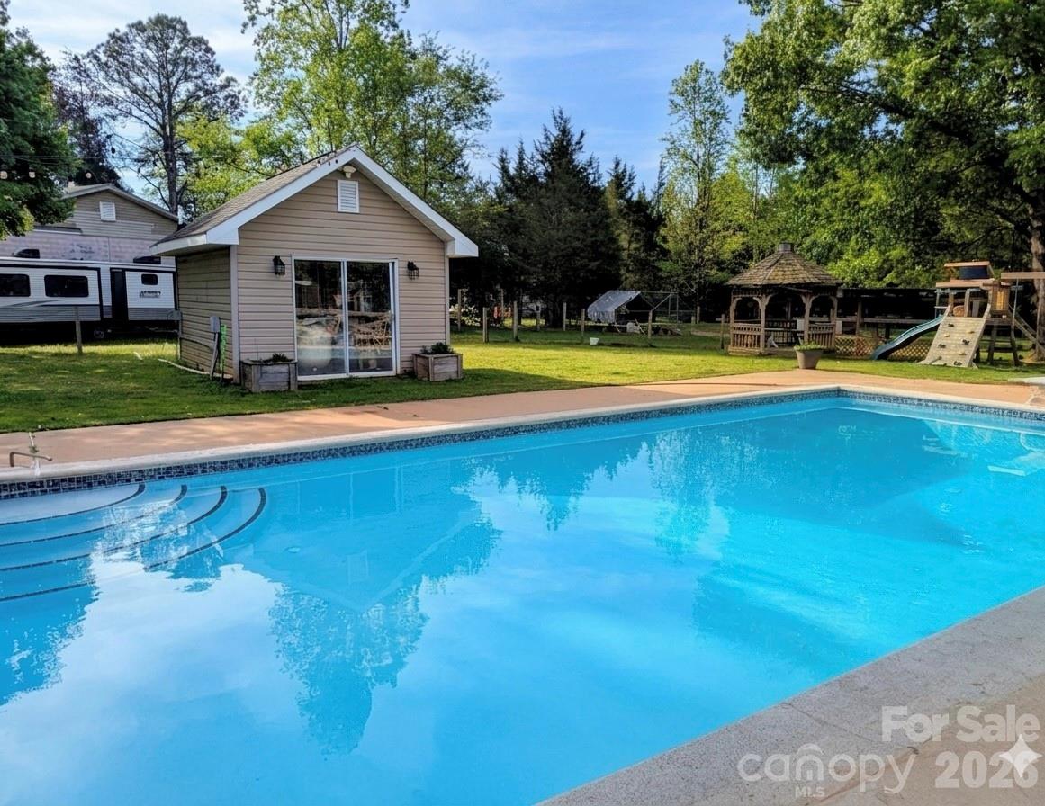 5226 Old Plank Road, Iron Station, NC - photo 32 of 47