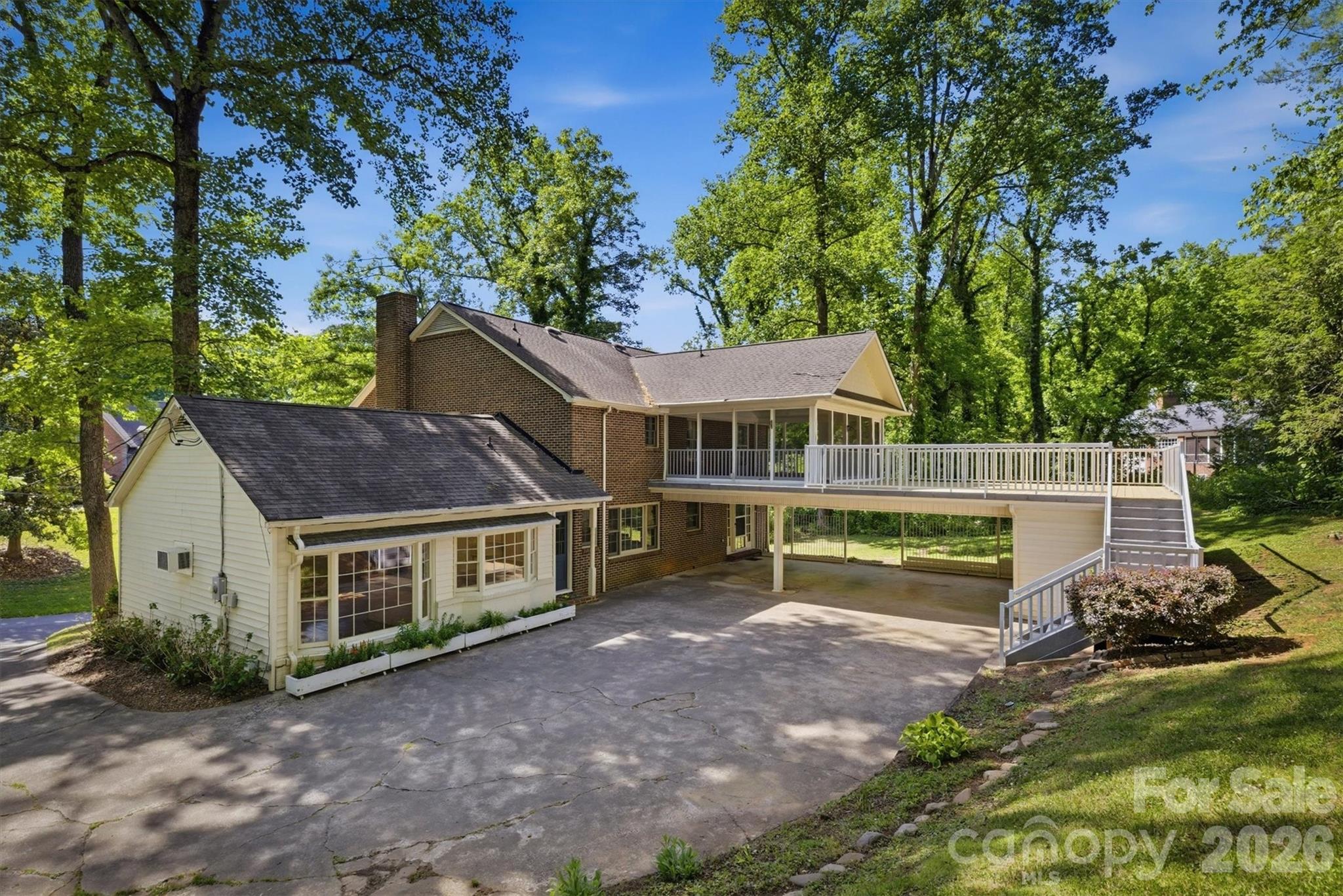 102 Woodland Drive, Morganton, NC - photo 10 of 46
