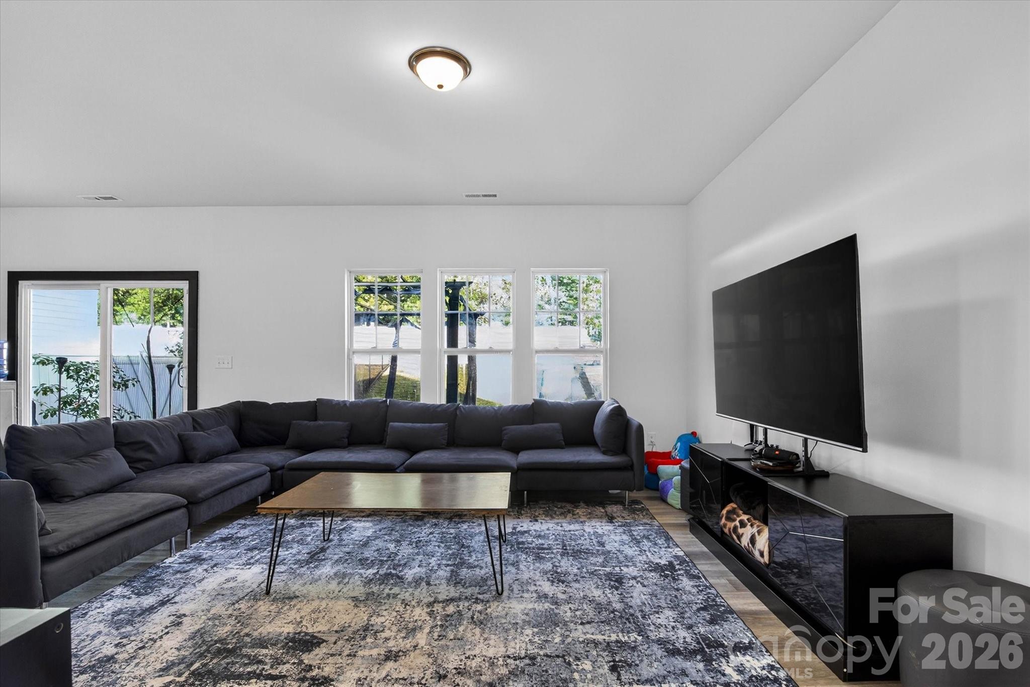 Photo 11 of 548 Kingsway Circle, Charlotte, NC