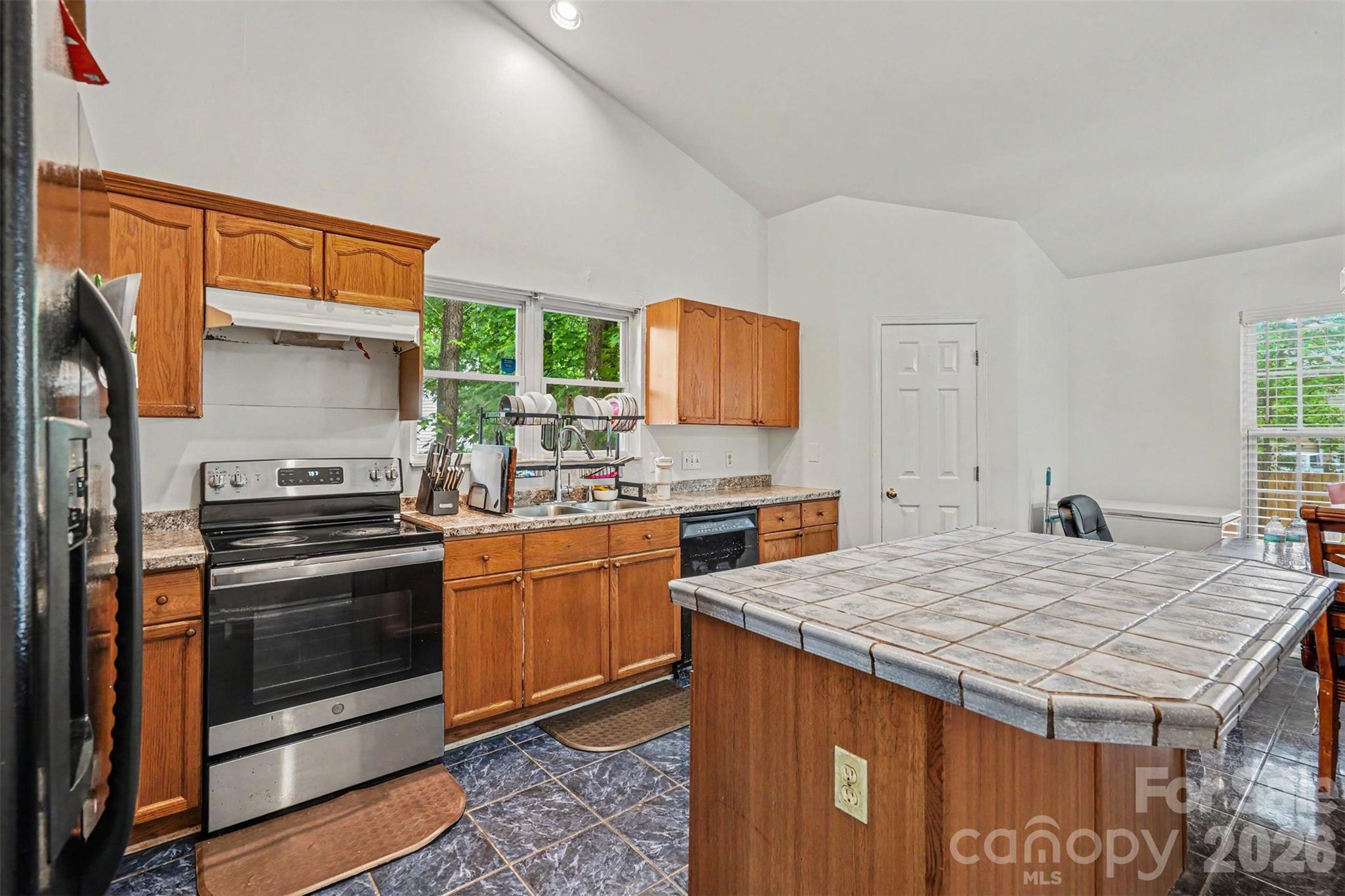 6312 Trysting Road, Charlotte, NC - photo 12 of 28