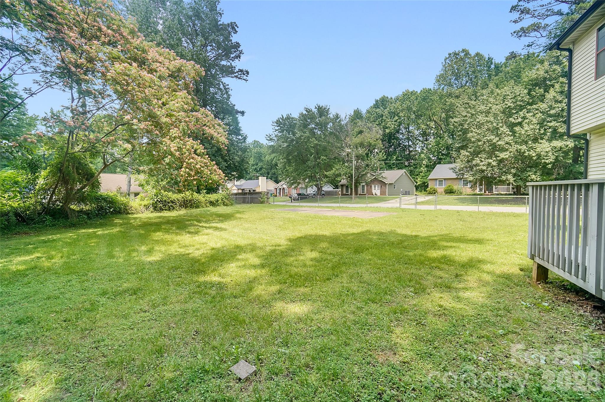 Photo 41 of 900 Highland Mist Lane, Charlotte, NC