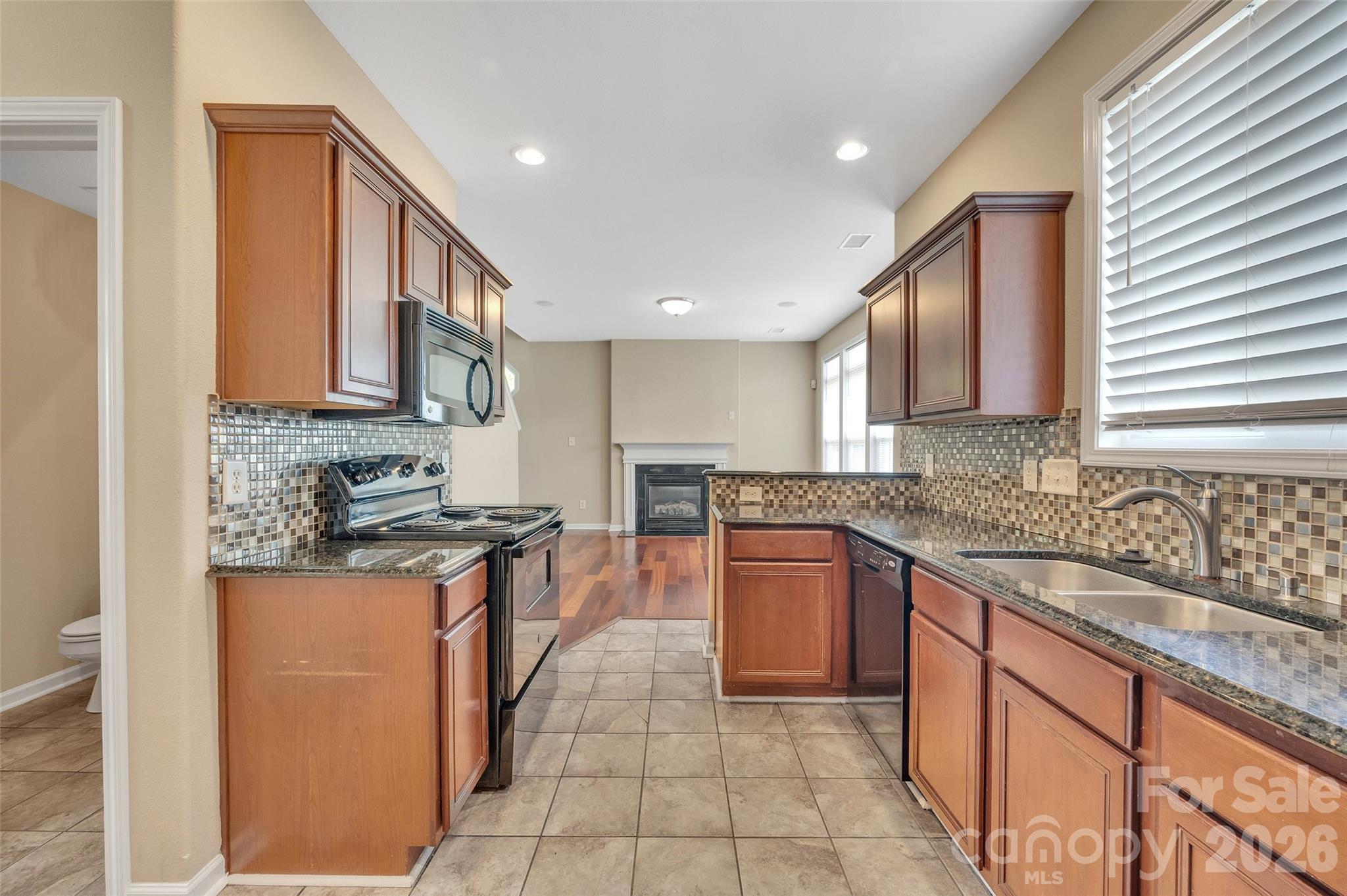 Photo 10 of 12929 Beddingfield Drive, Charlotte, NC
