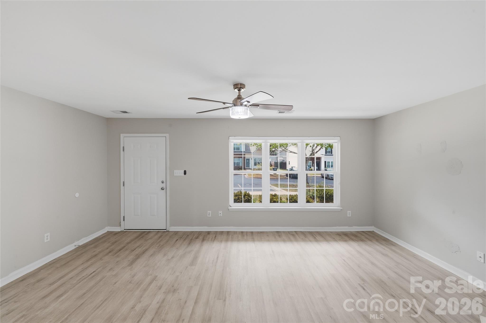 Photo 3 of 7709 Petrea Lane, Charlotte, NC
