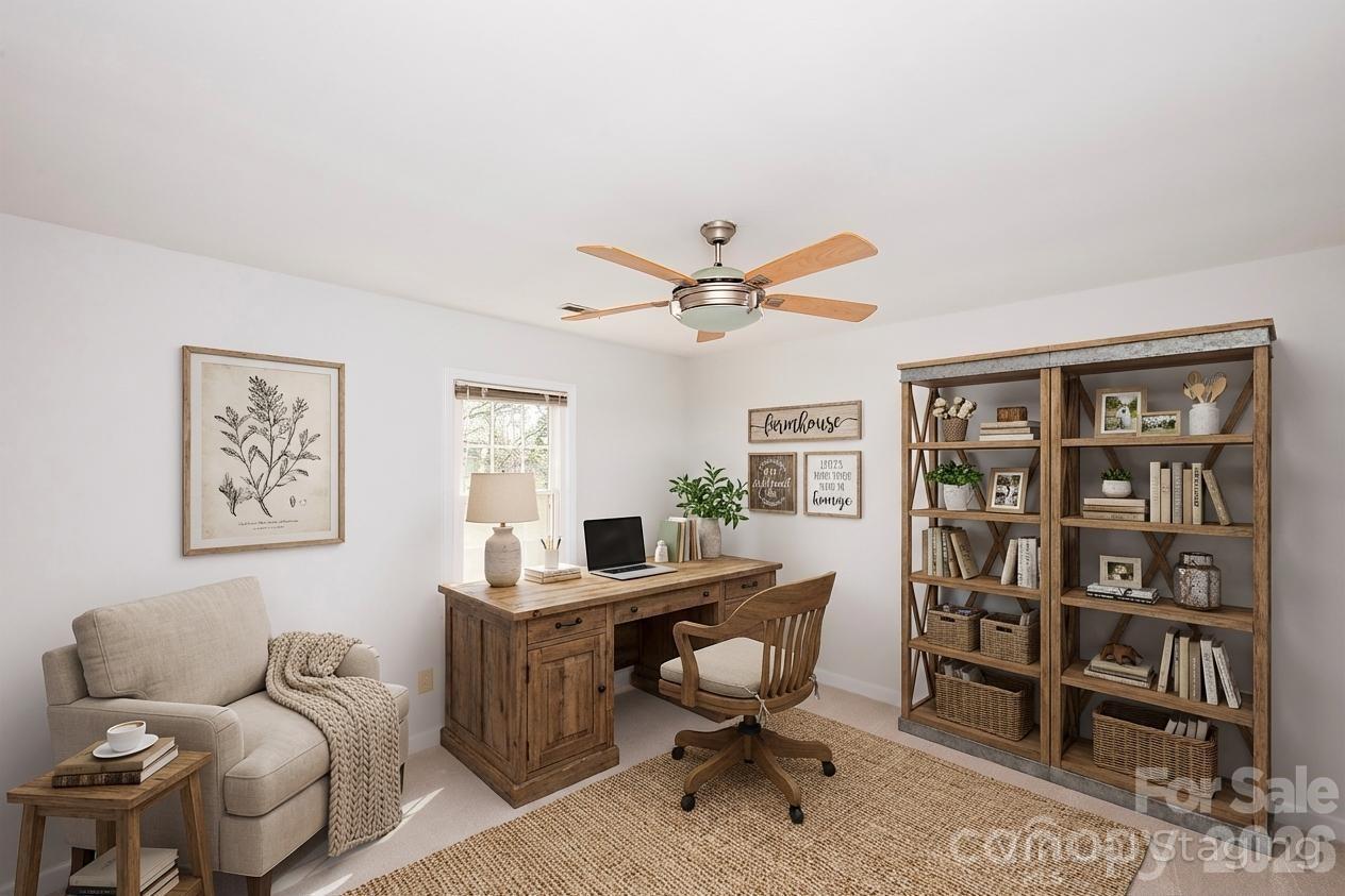 Photo 12 of 4248 Woodglen Lane, Charlotte, NC